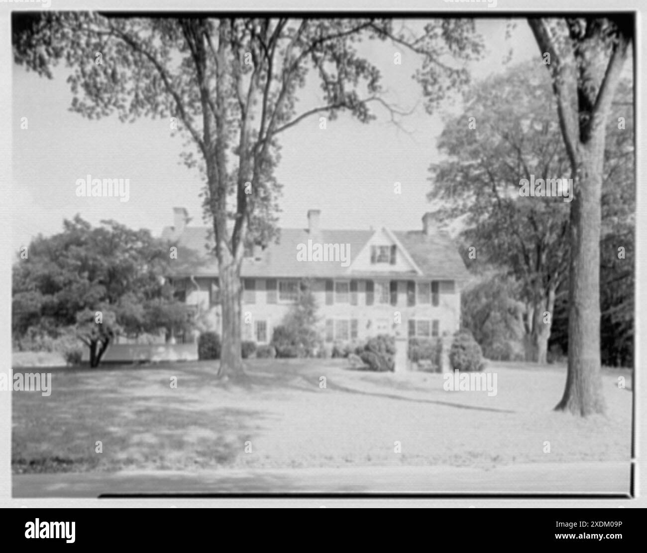 Jay Te Winburn, residence, Sharon House. South facade II. Gottscho ...