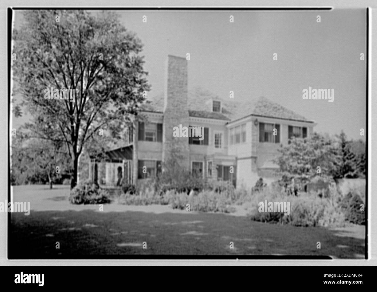 Harold L. Lloyd, residence in Greens Farms, Connecticut. Detail of ...