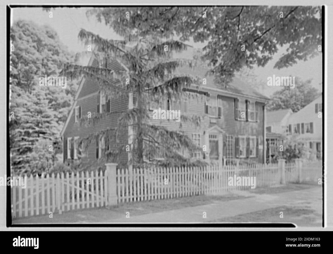 Longmeadow, Massachusetts. Colton house, 1735, from left. Gottscho ...
