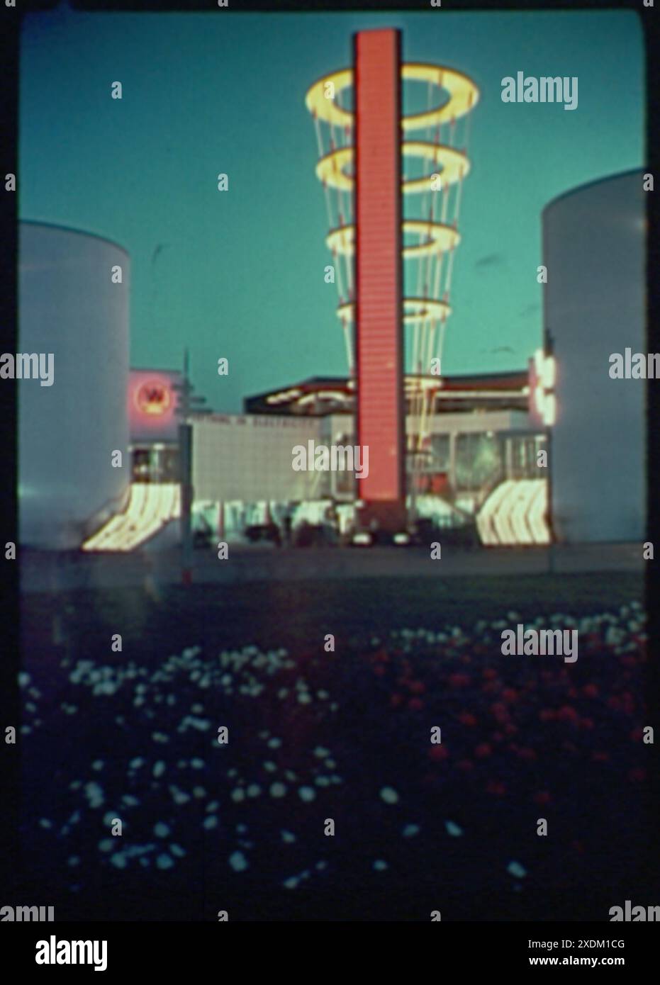 World's Fair. Singing Tower of Light and Westinghouse Building, view ...