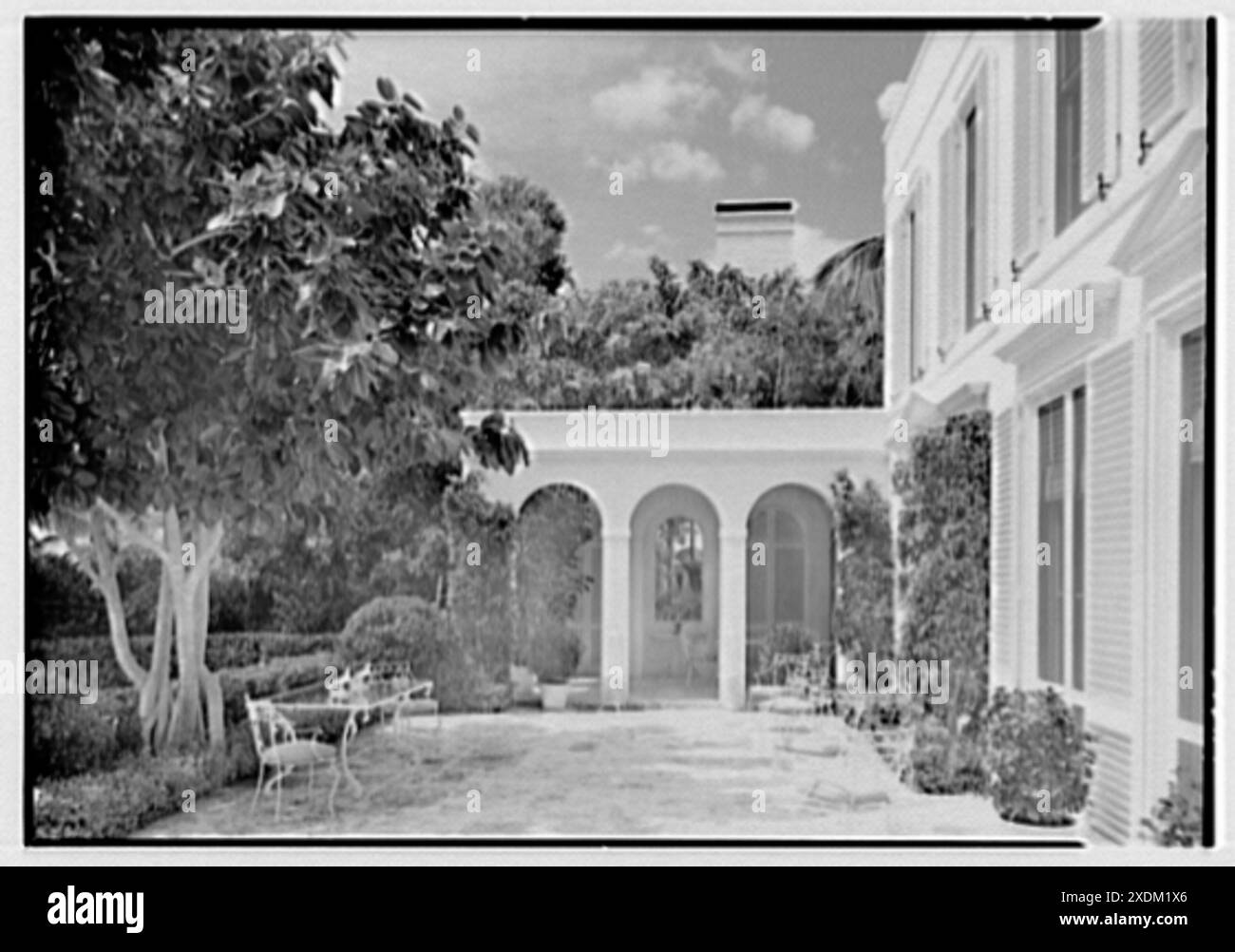 Mrs. H. Mercer Walker, residence in El Vedado, Palm Beach, Florida ...