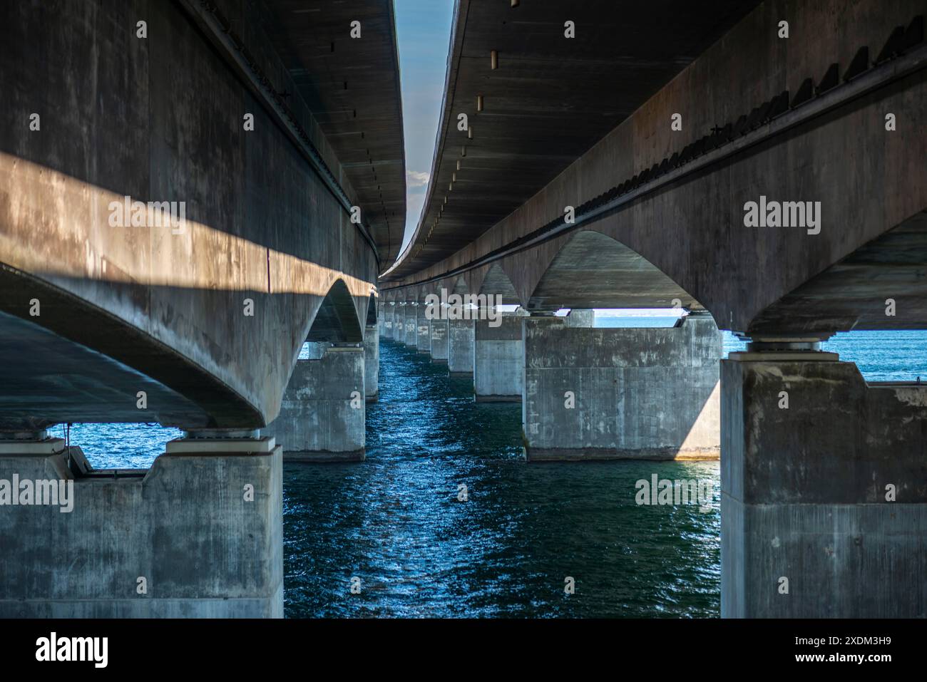 Storebaeltsbro Nyborg, Sund Bridge Fyn-Sjaelland, Fyn-Sealand, railway ...