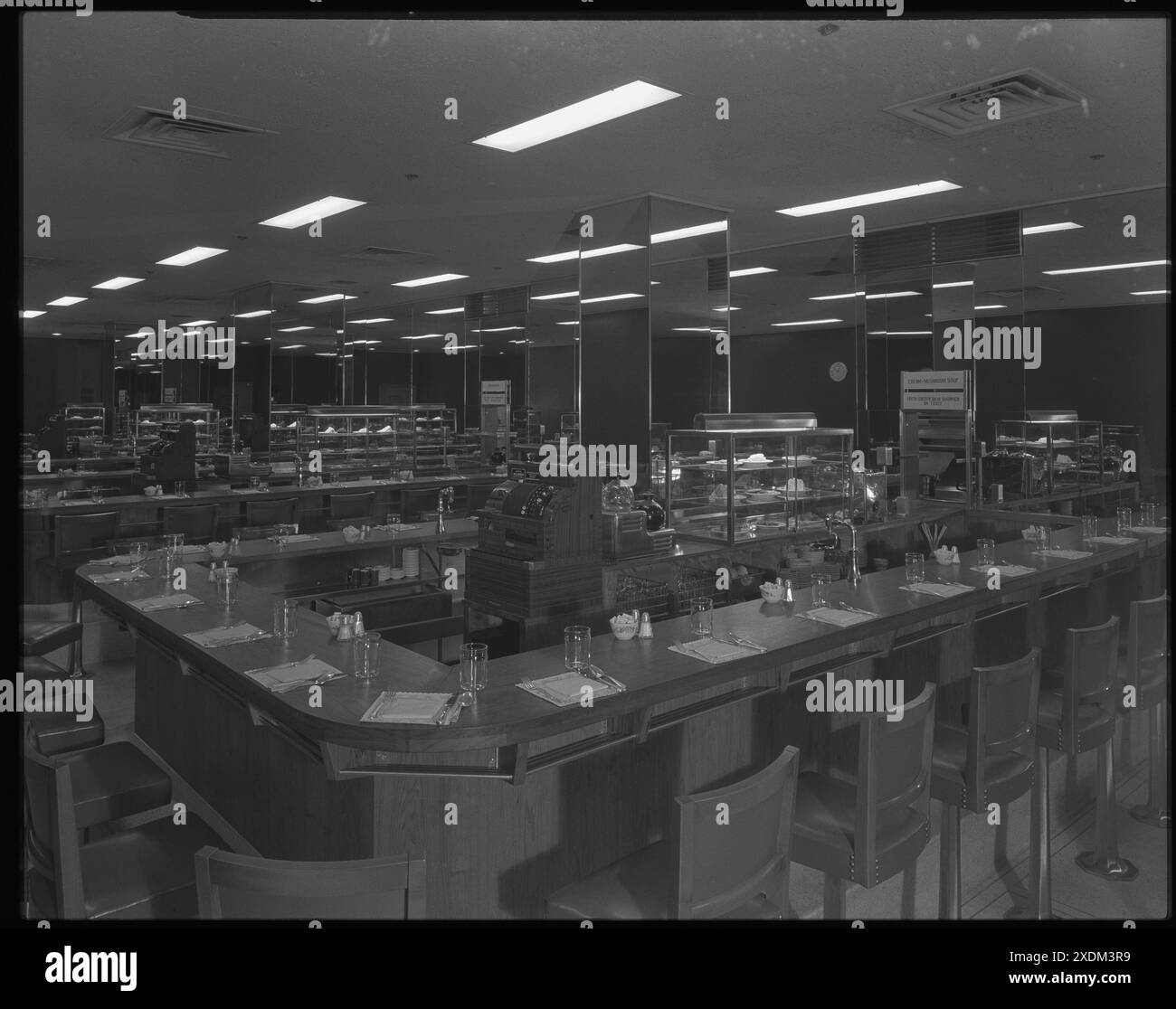 Schrafft's, New Chrysler Building, New York City. Interior IV. Gottscho ...