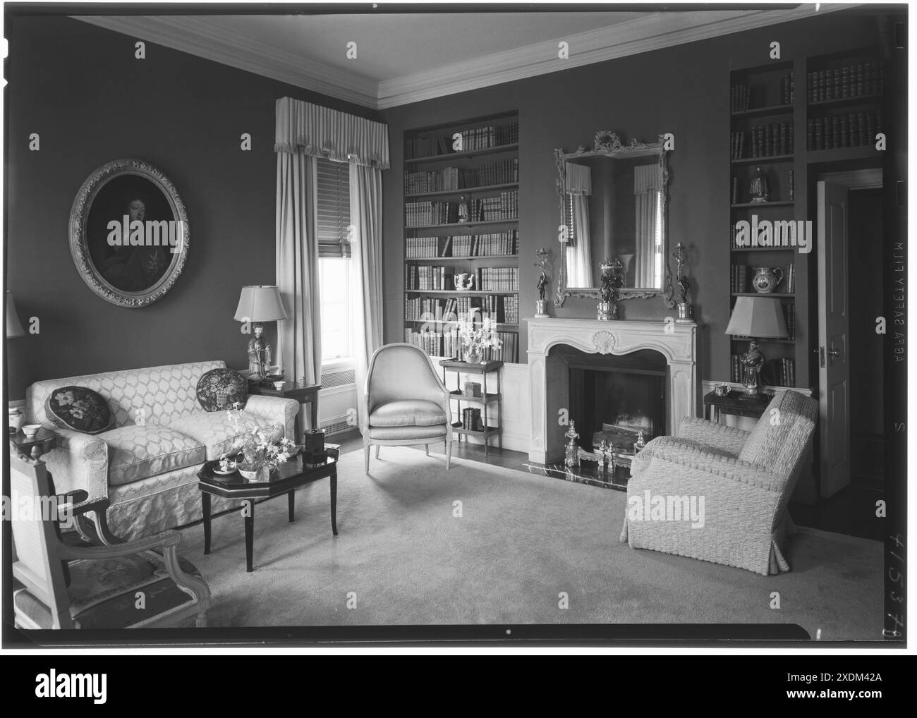 William R. Coe, residence, River House, New York City. Library, corner ...