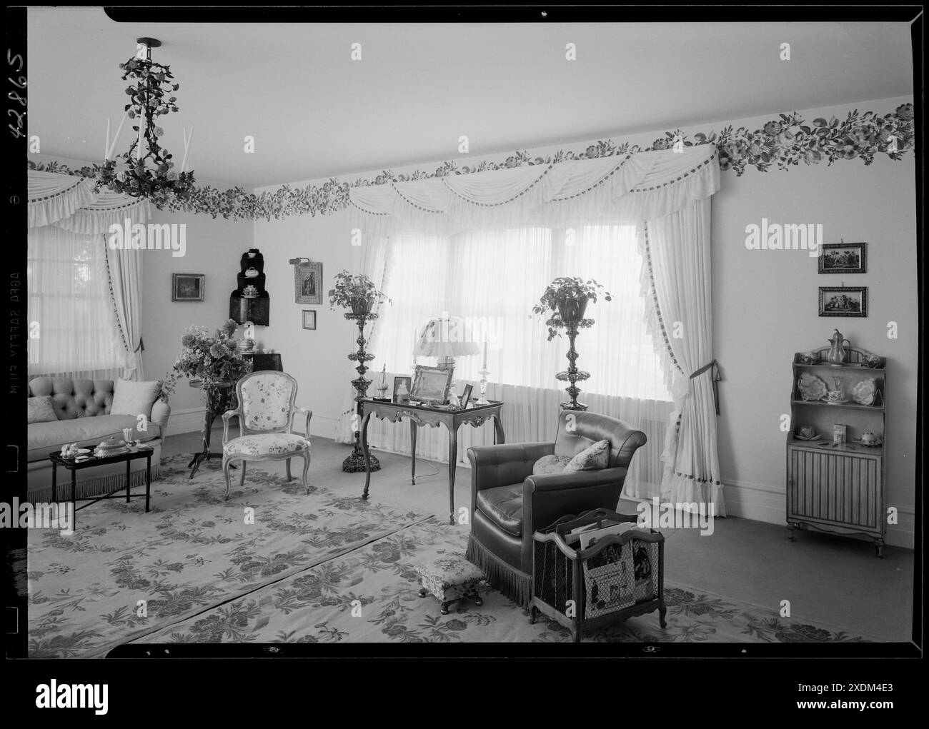 William S. Paley, residence in Manhasset, Long Island. Mrs. Paley's ...