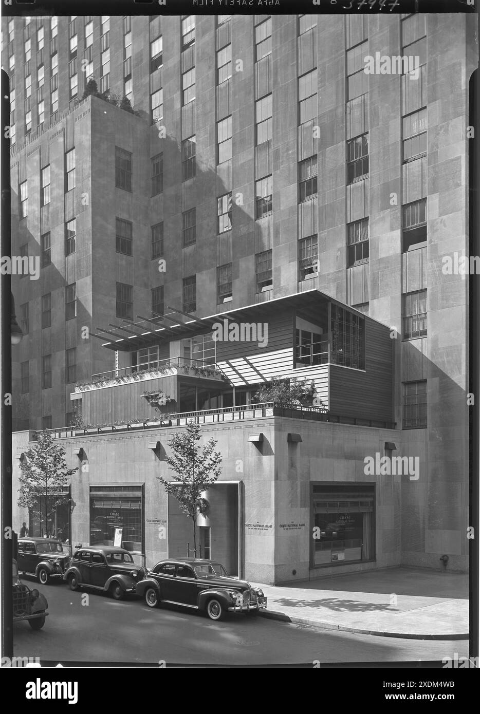 Collier's House at PEDAC, New York City. Exterior from below. Gottscho ...