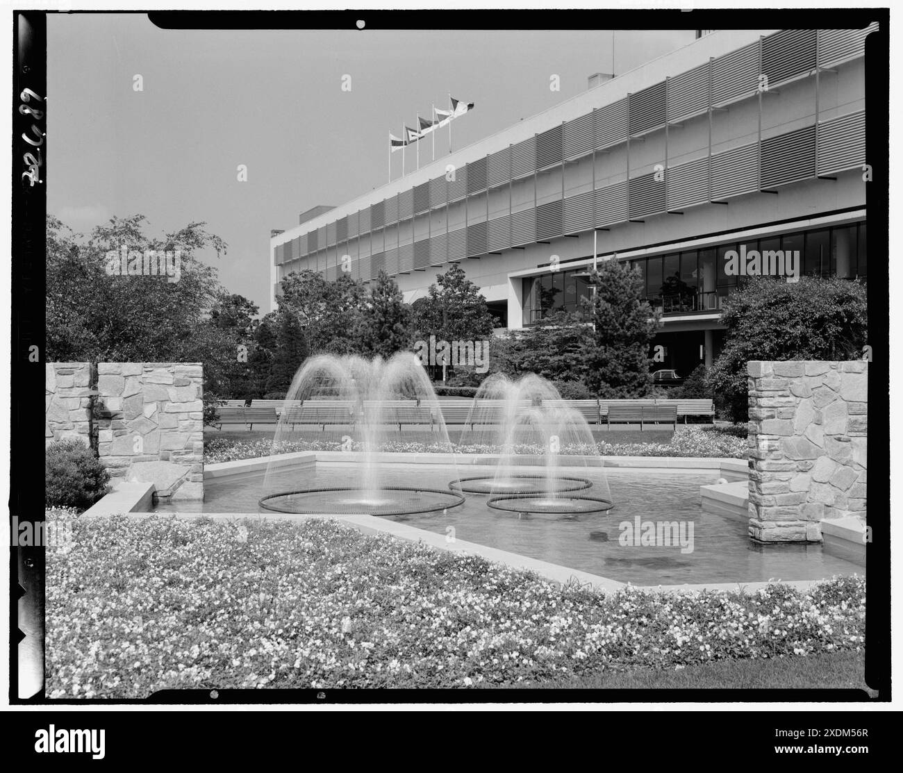 Roosevelt Raceway, Westbury, Long Island. Fountains II. Gottscho ...