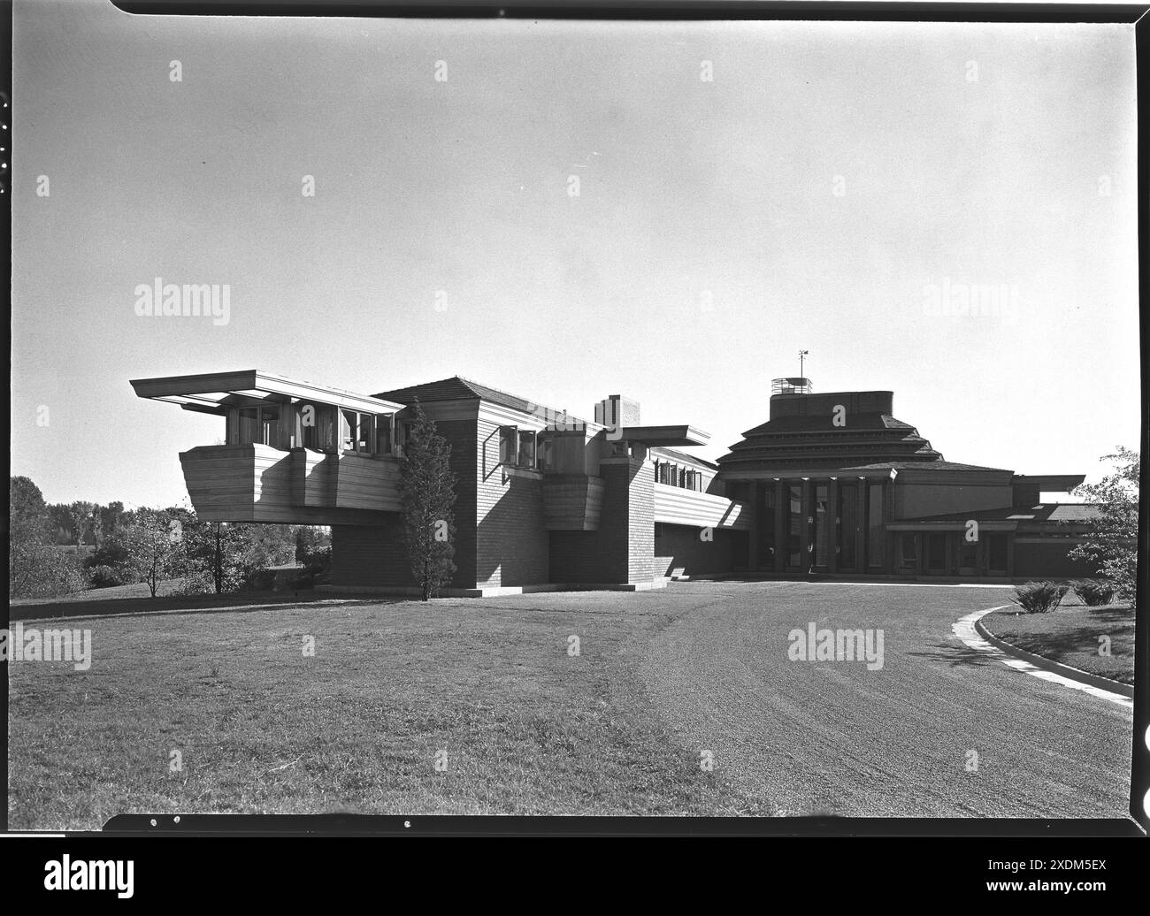 Herbert F. Johnson, Jr., Wingspread, residence in Racine, Wisconsin ...