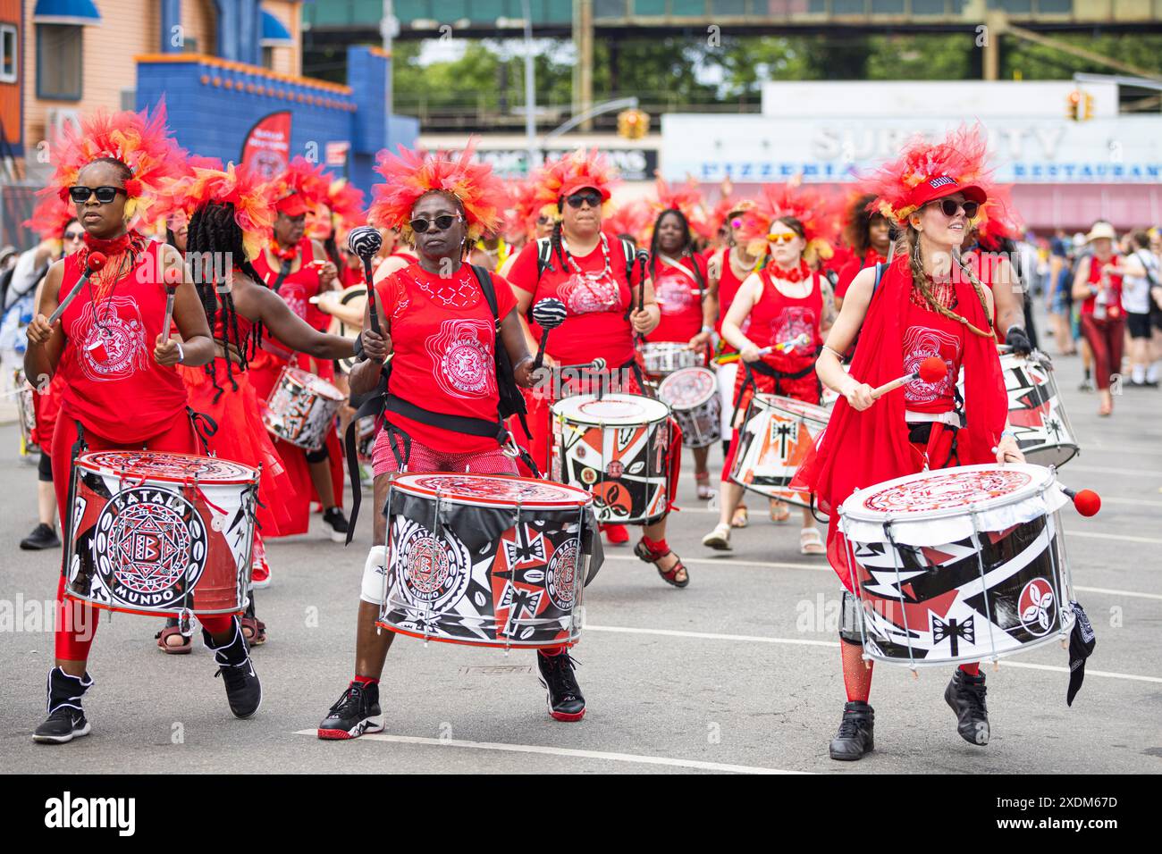 Batala mundo hi-res stock photography and images - Alamy