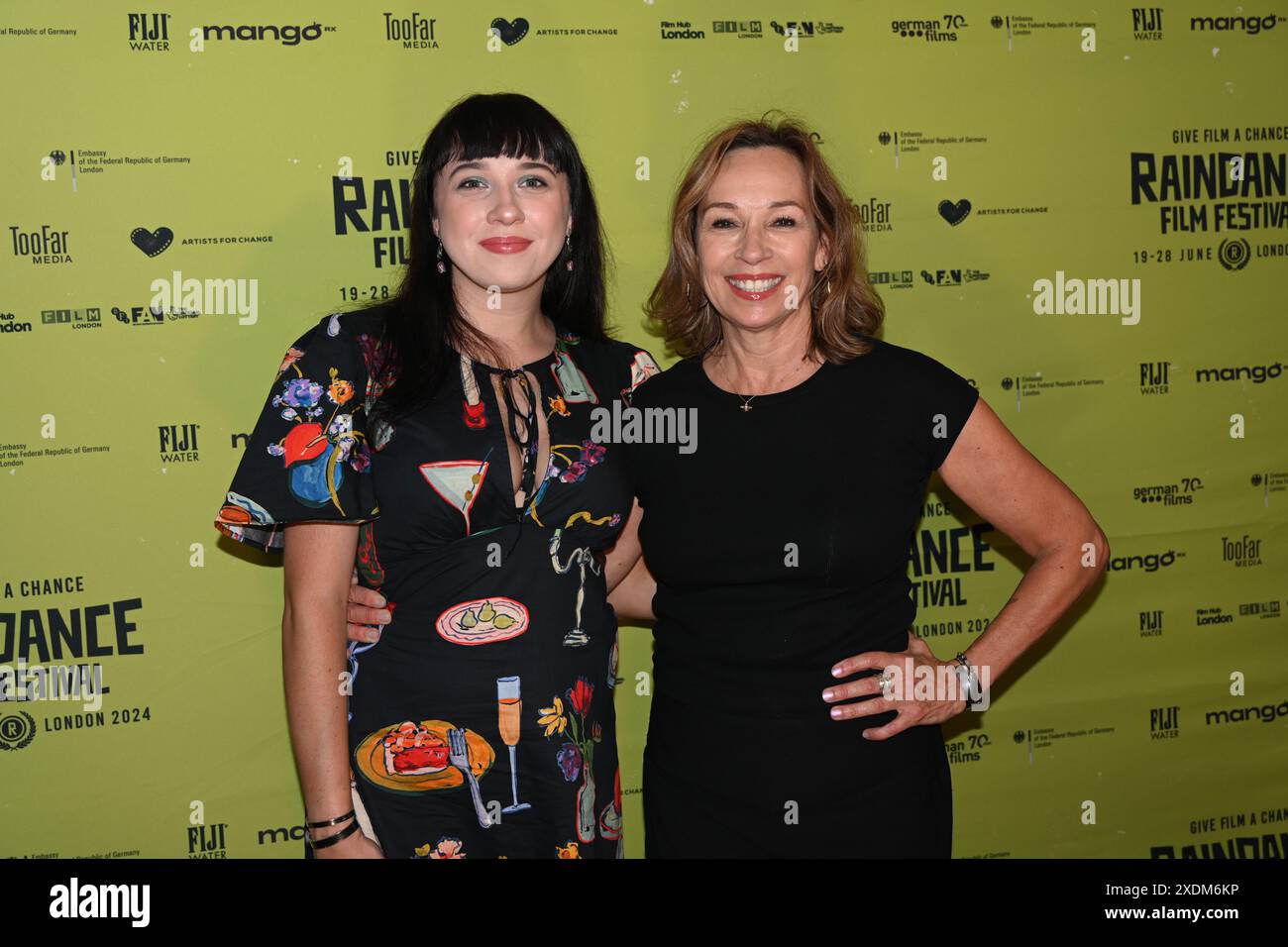 Yvette beebe hi-res stock photography and images - Alamy