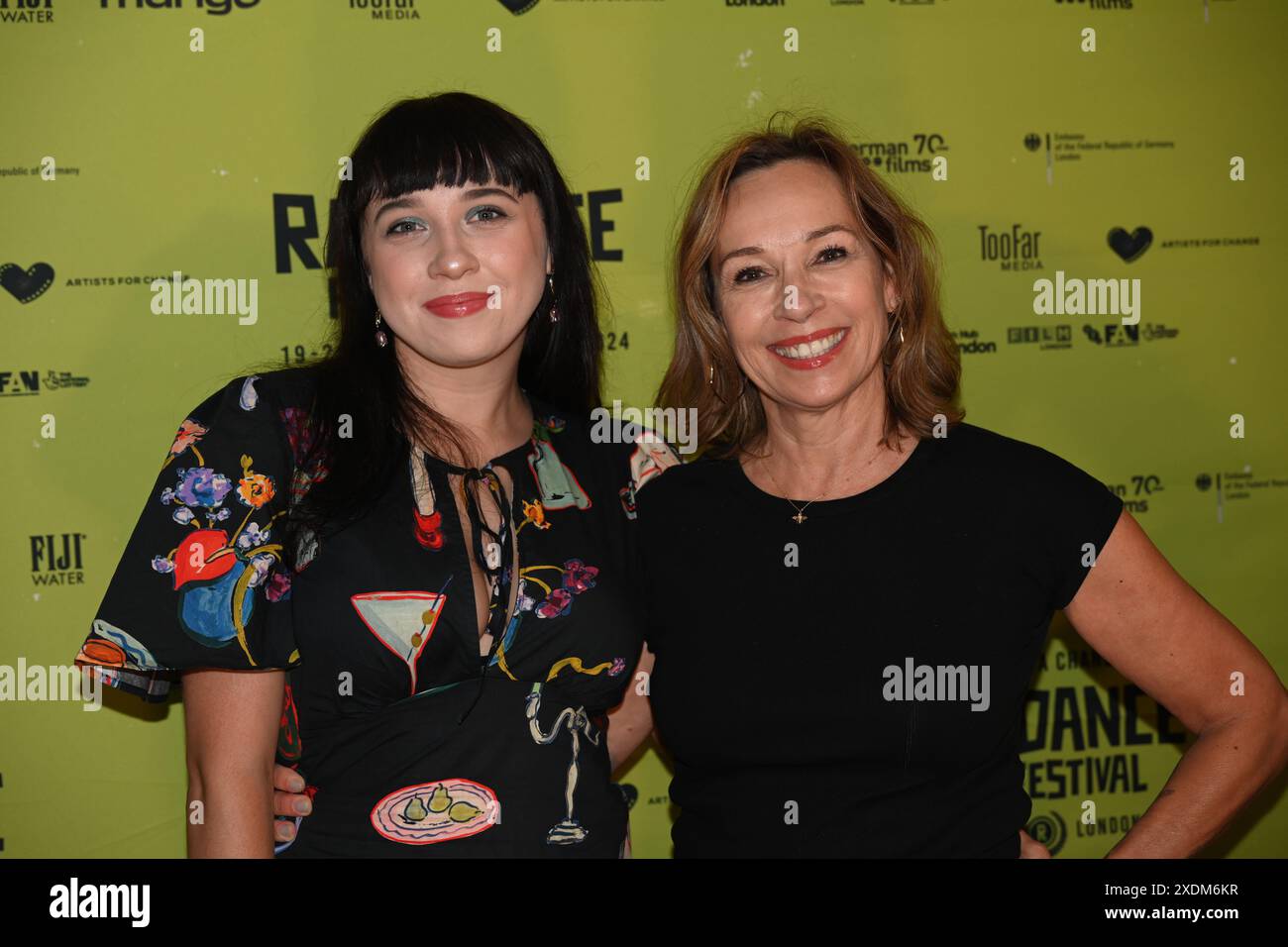 Yvette beebe hi-res stock photography and images - Alamy