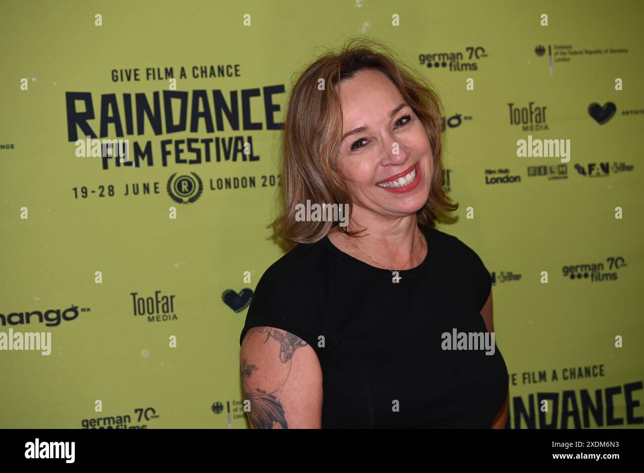 Yvette beebe hi-res stock photography and images - Alamy