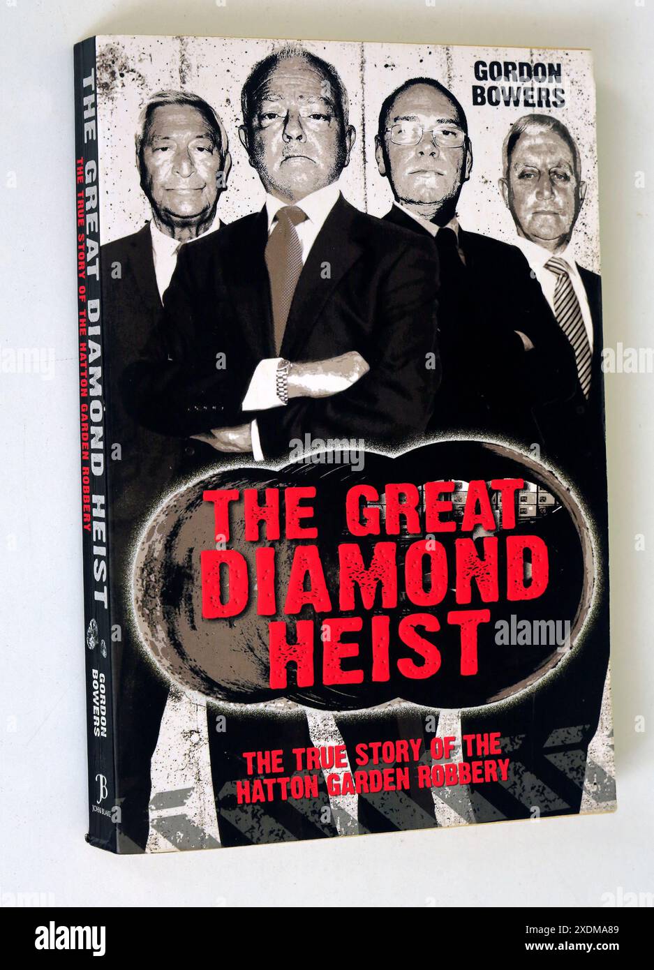 The Great Diamond Heist by Gordon Bowers. True crime. Book cover on ...