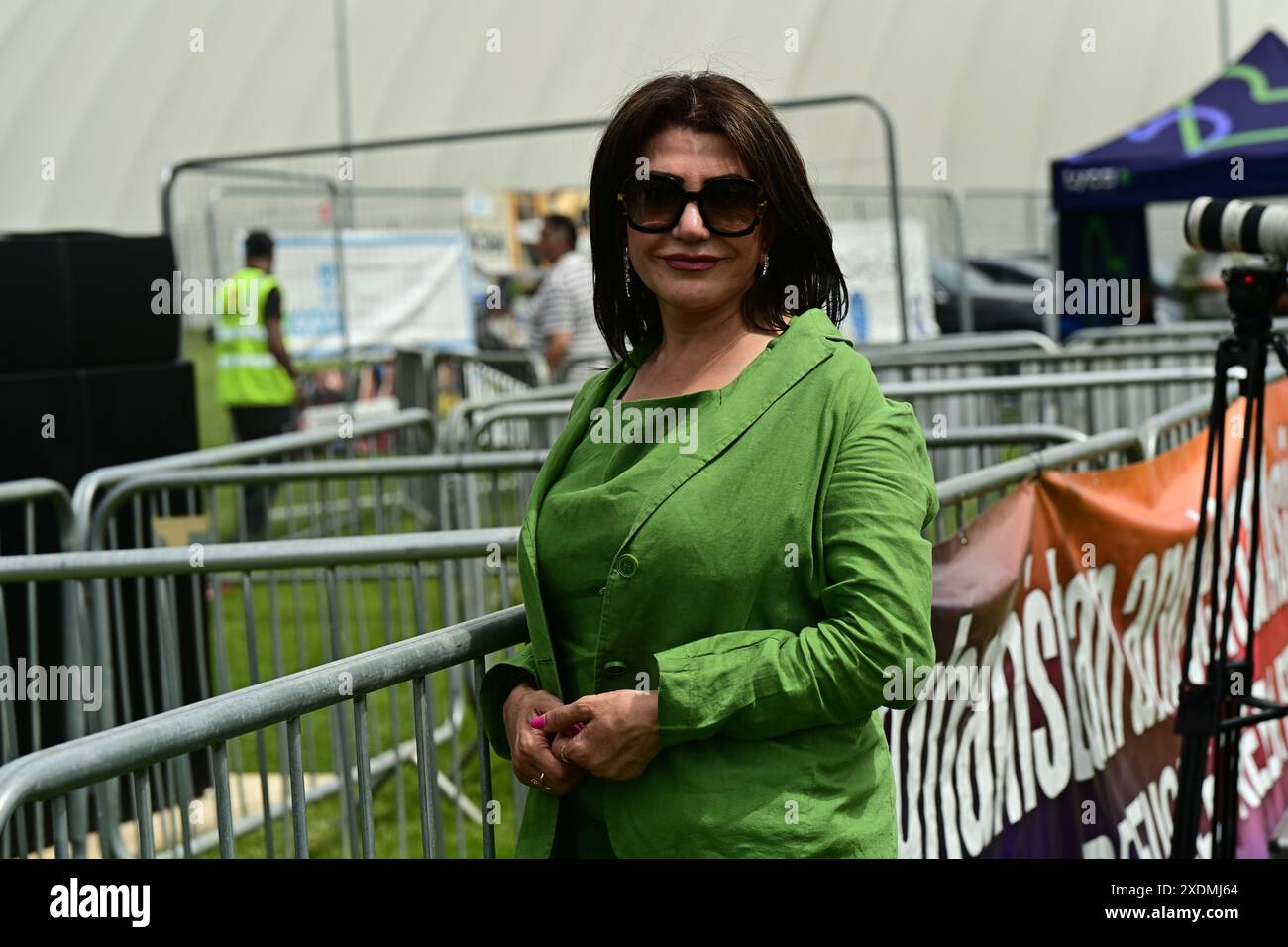 Shirin emami hi-res stock photography and images - Alamy