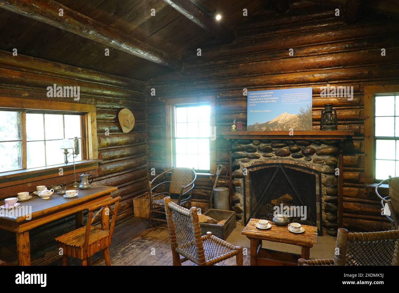 Maude nobles log cabin hi-res stock photography and images - Alamy