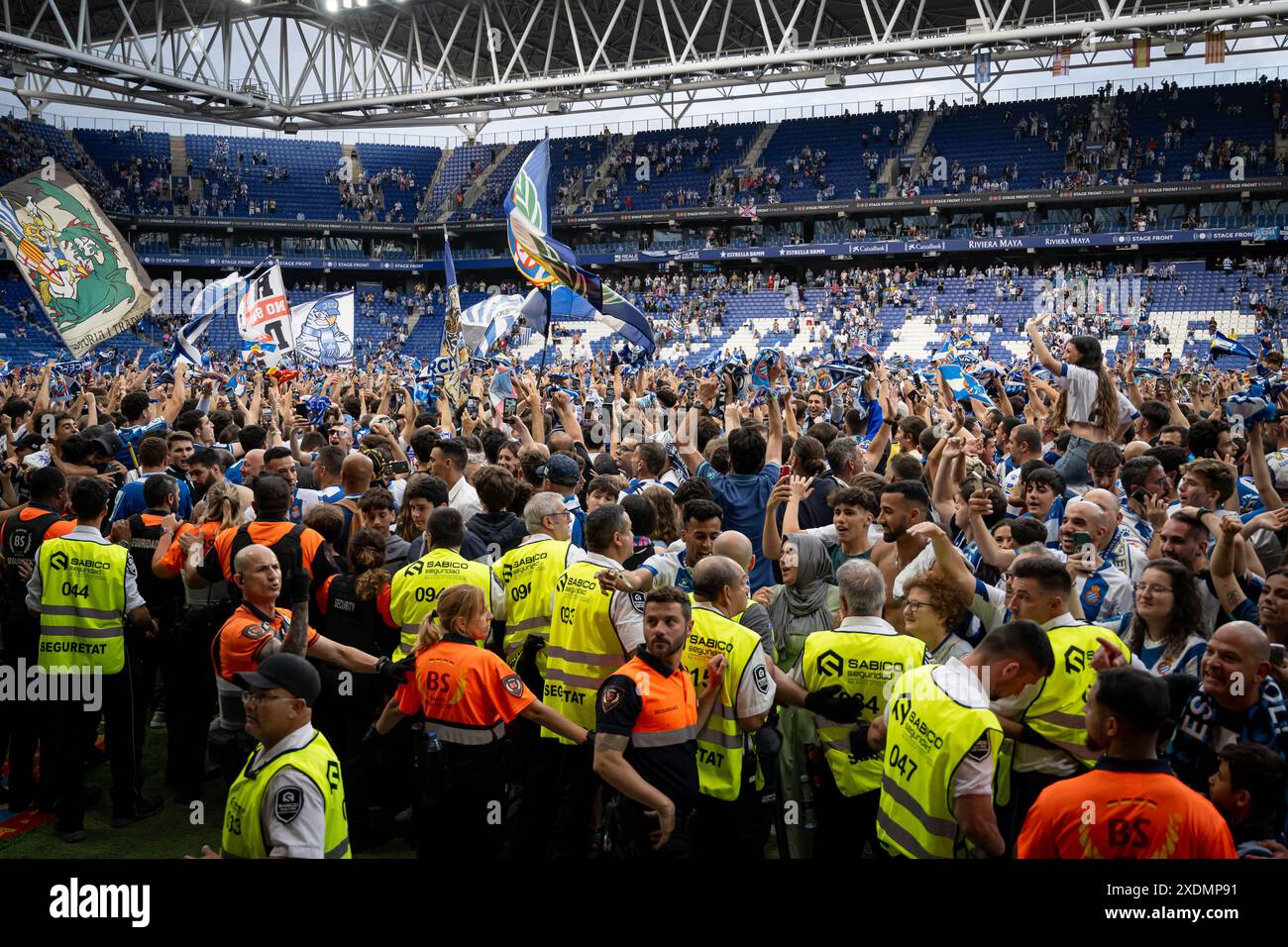 Real oviedo playoff hi-res stock photography and images - Alamy