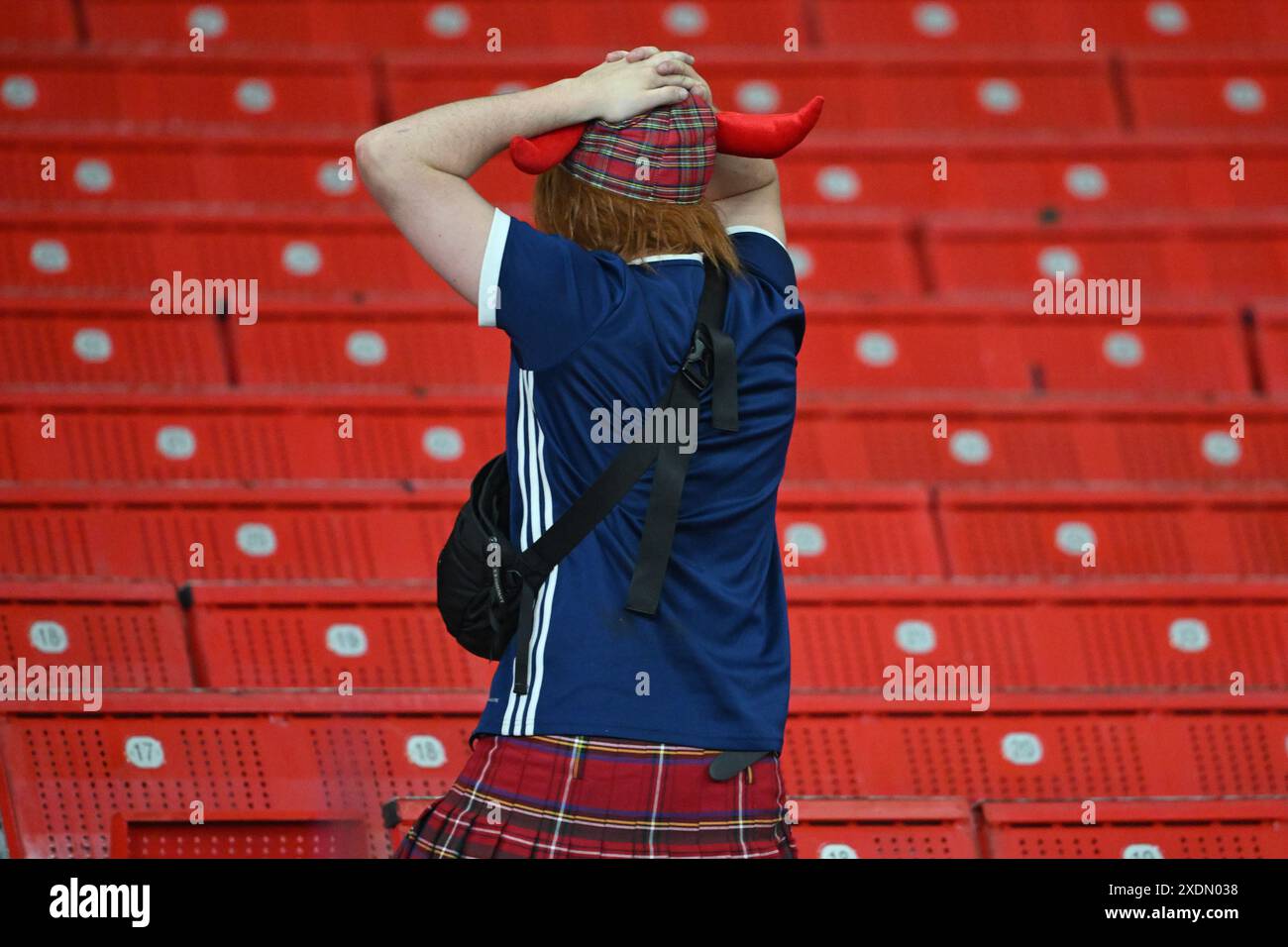Scottish fan hi-res stock photography and images - Alamy
