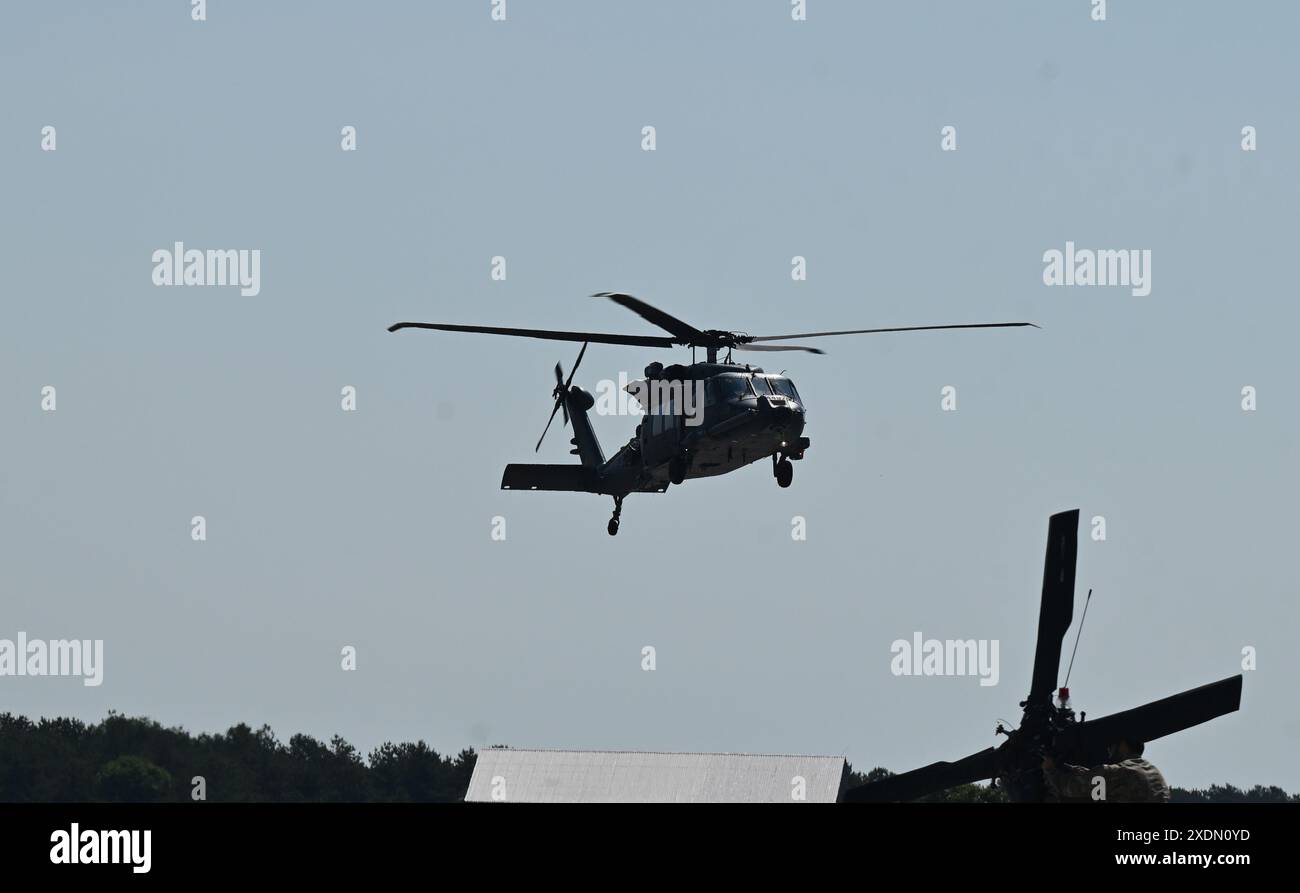 An HH-60W Jolly Green II combat search and rescue helicopter assigned ...