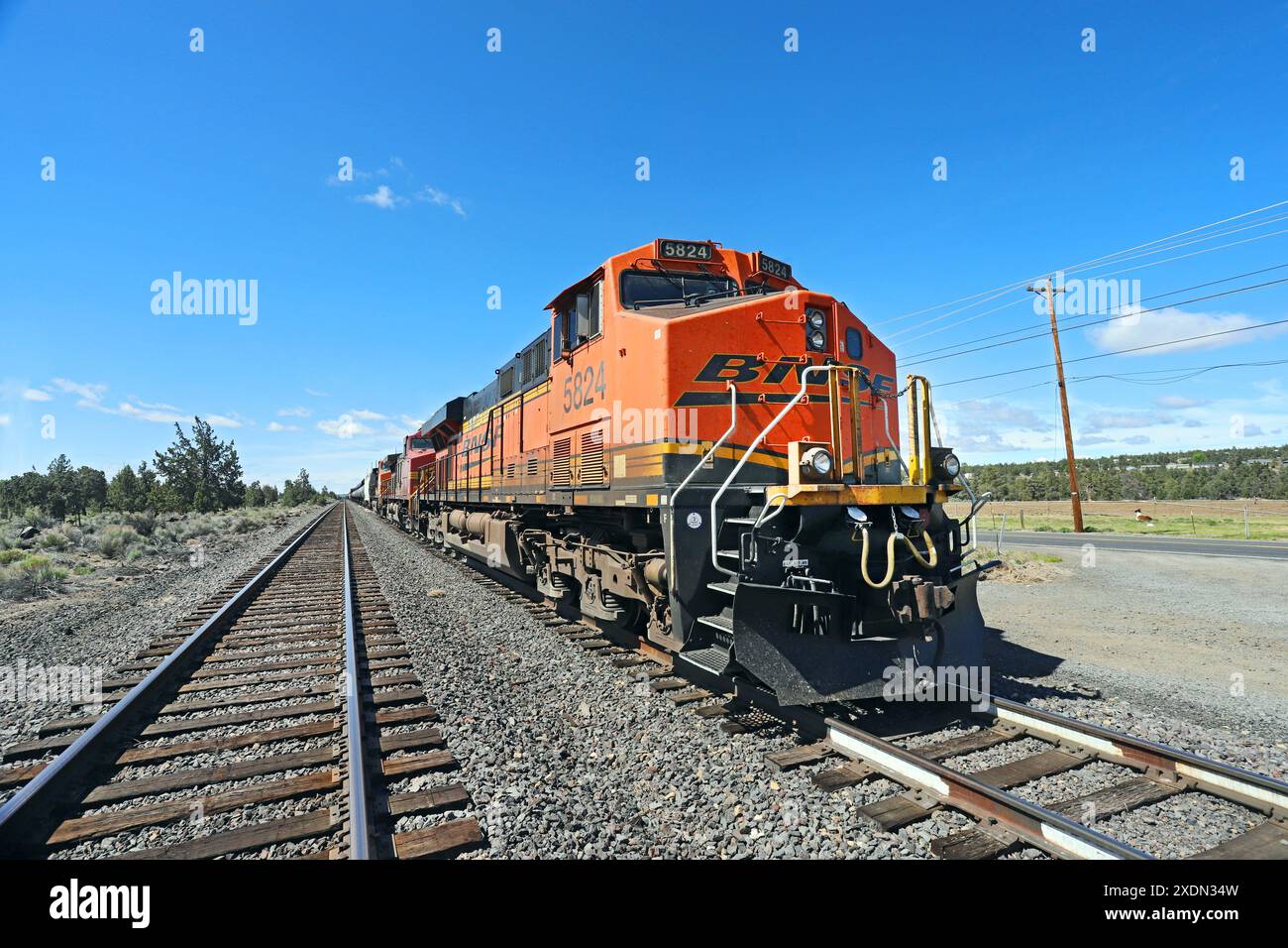 Electric train engine hi-res stock photography and images - Alamy