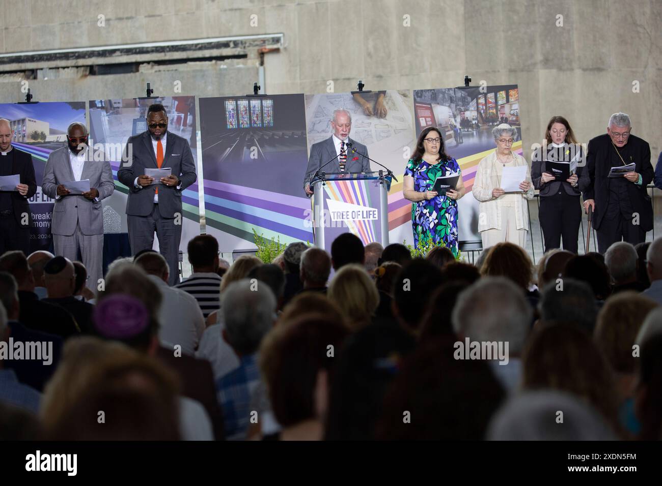 Rabbi Jeffrey Myers, center, Tree of Life congregation and a 10/27 ...
