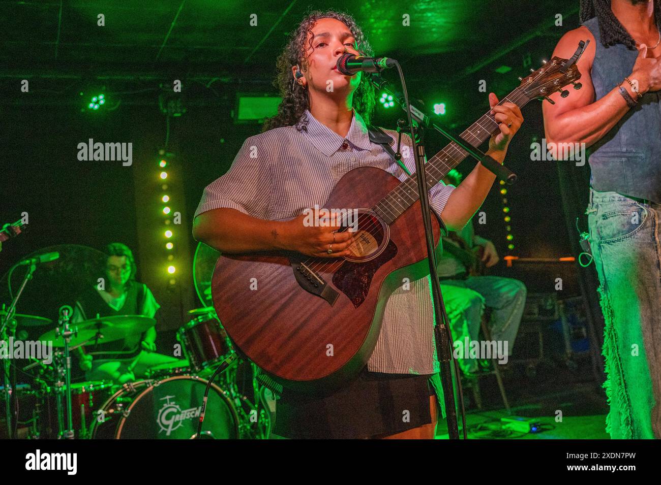 Tiny Habits kick off their "Little Bit Farther" UK tour in Leeds ...