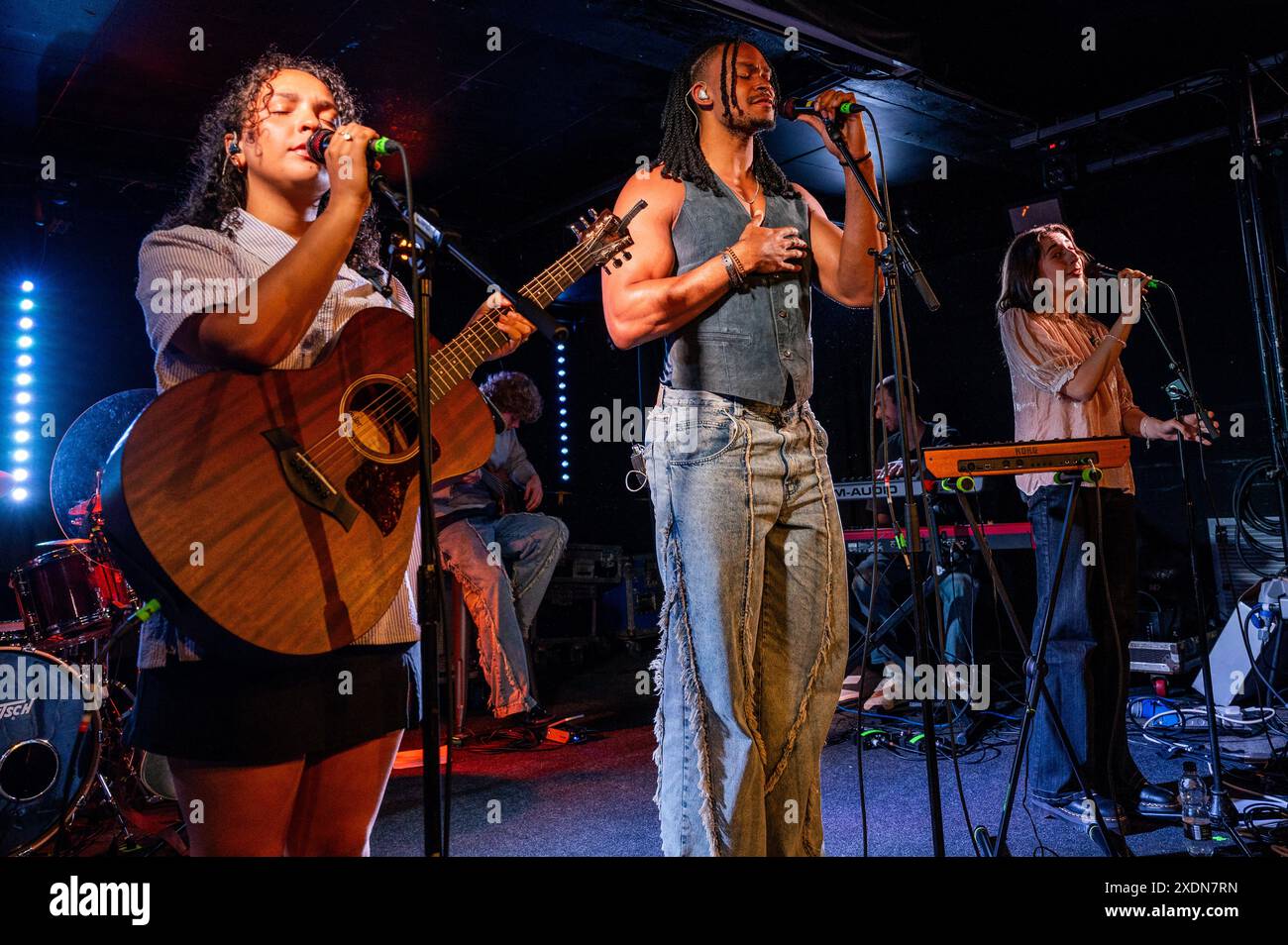 Tiny Habits kick off their "Little Bit Farther" UK tour in Leeds ...