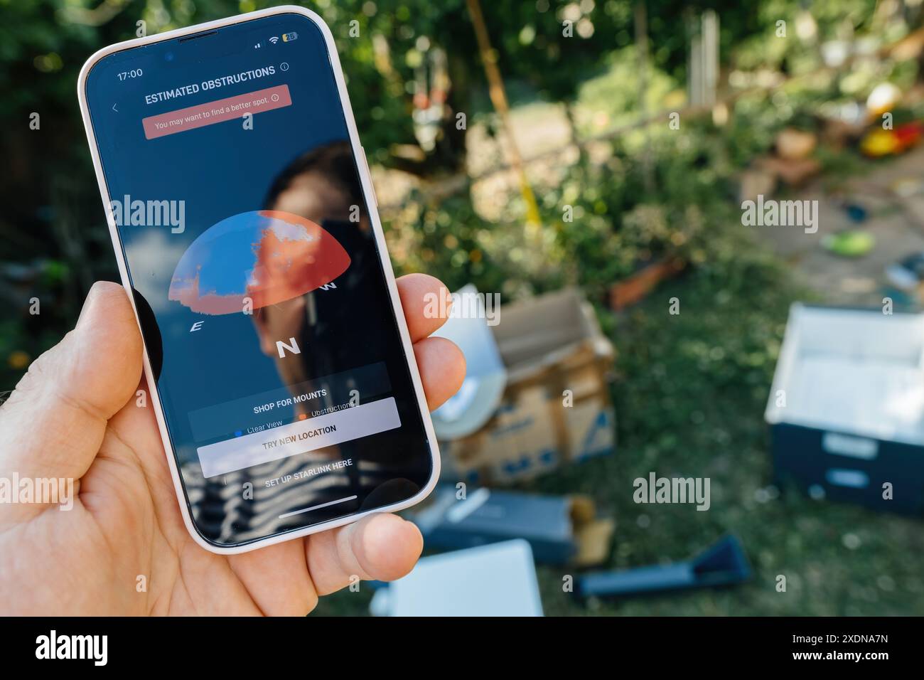 Spacex starlink system hi-res stock photography and images - Alamy