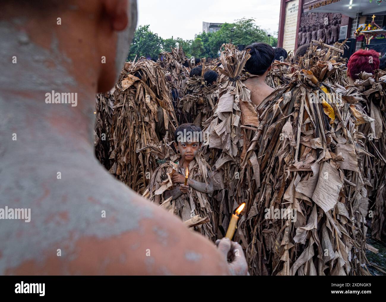 June 24, 2024, Manila, Manila, Philippines: Filipino devotees are ...