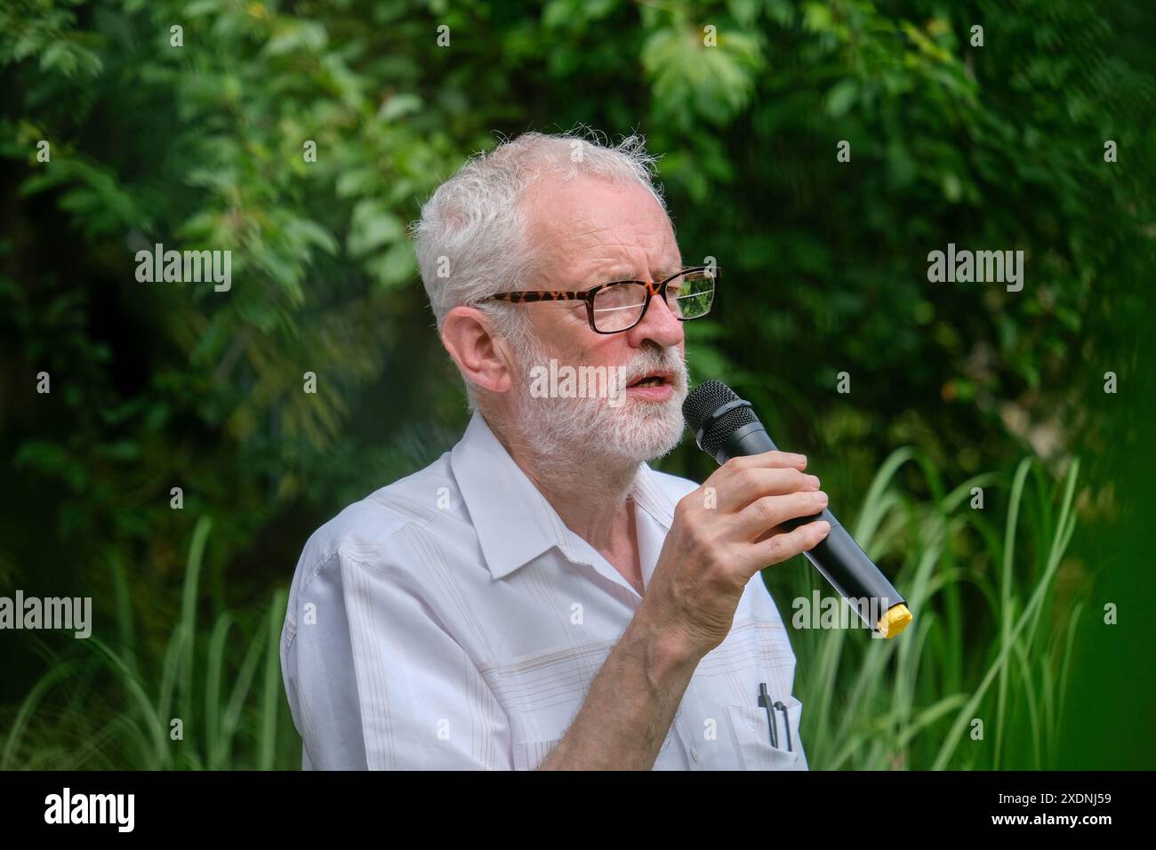 Candidate 2024 hi-res stock photography and images - Alamy