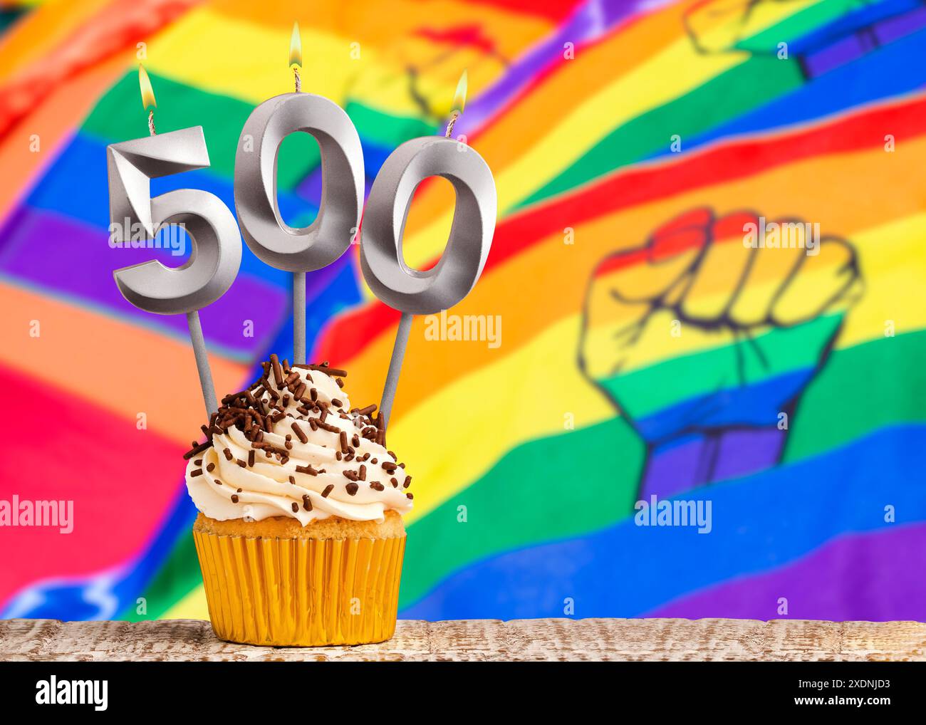 Birthday card with gay pride colors - Candle number 500 Stock Photo - Alamy