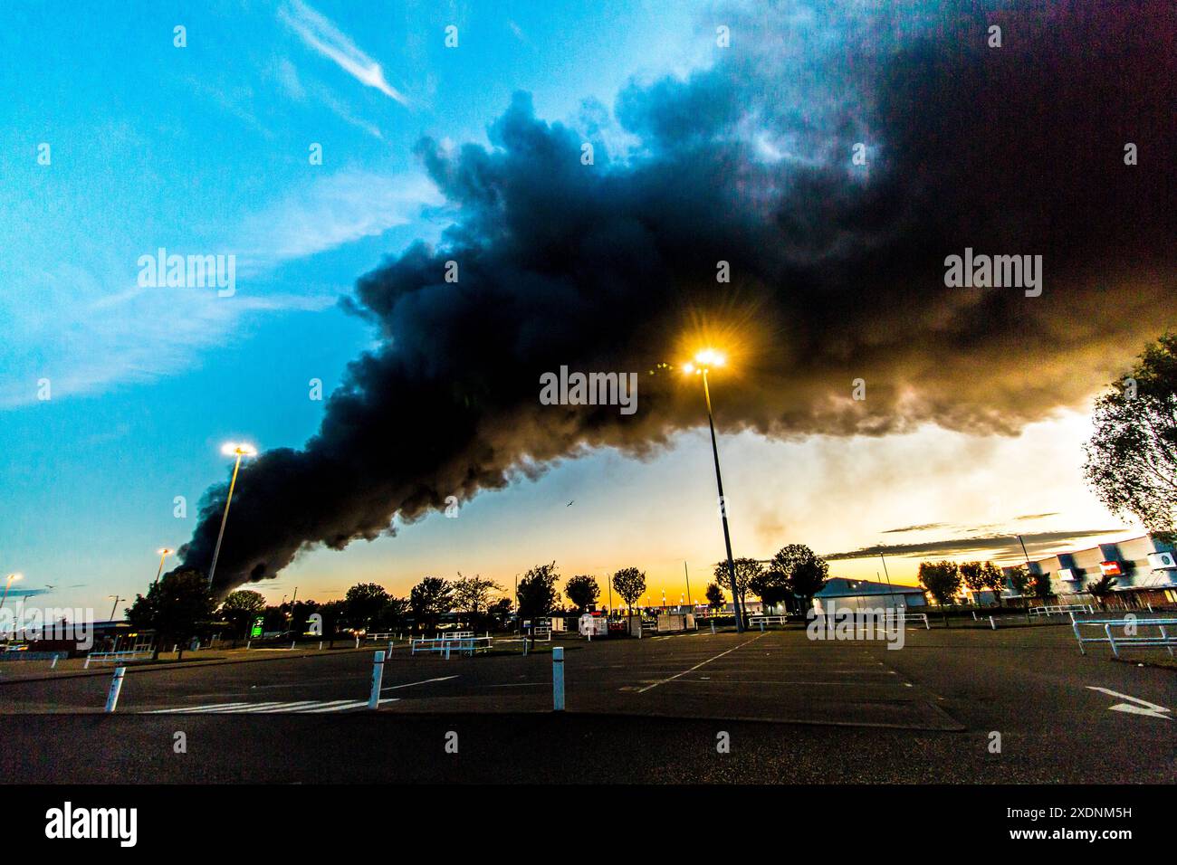 Lithium batteries recycling plant hi-res stock photography and images ...