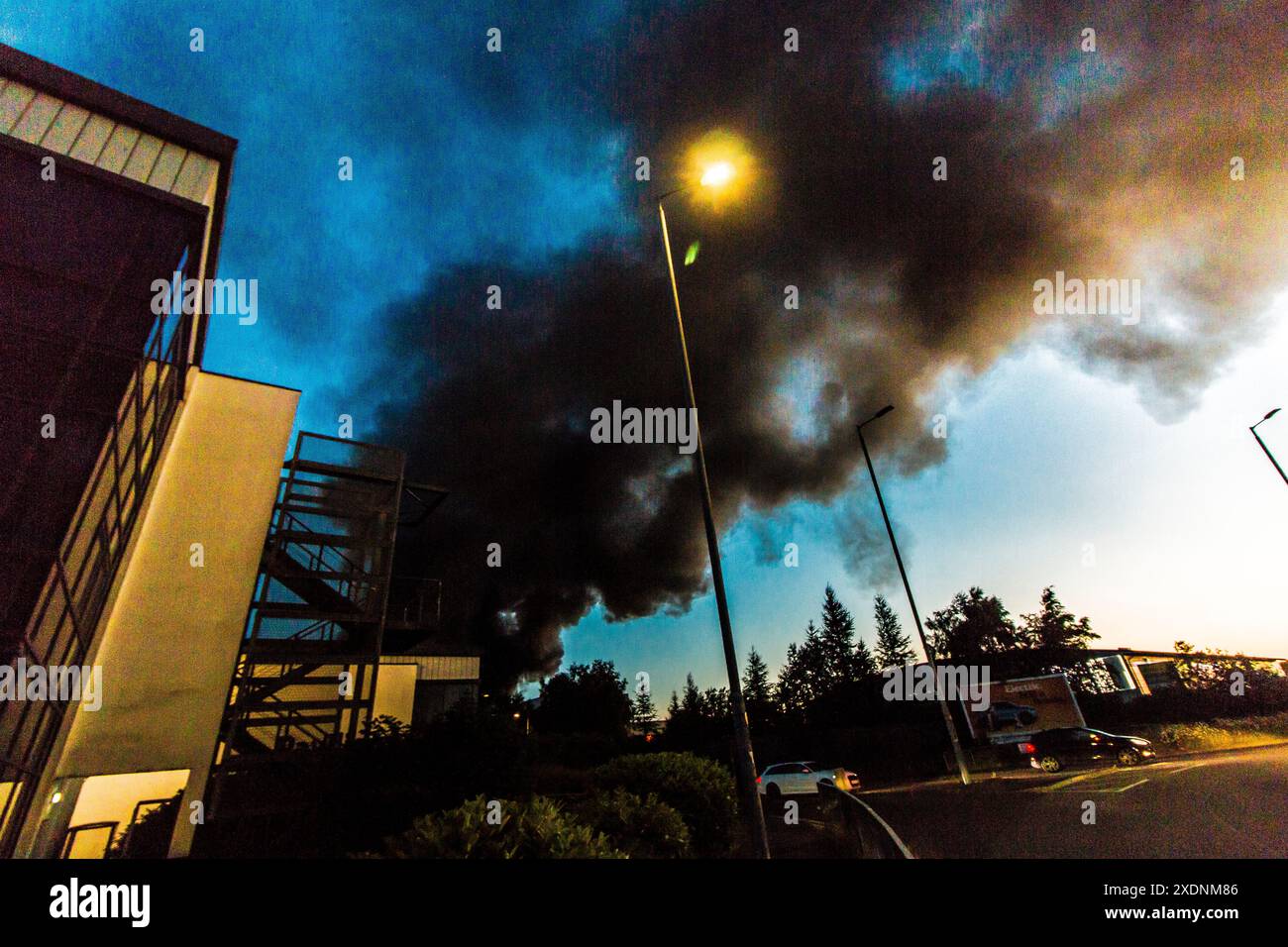 Lithium Batteries Recycling Plant Fire Paisley Stock Photo - Alamy