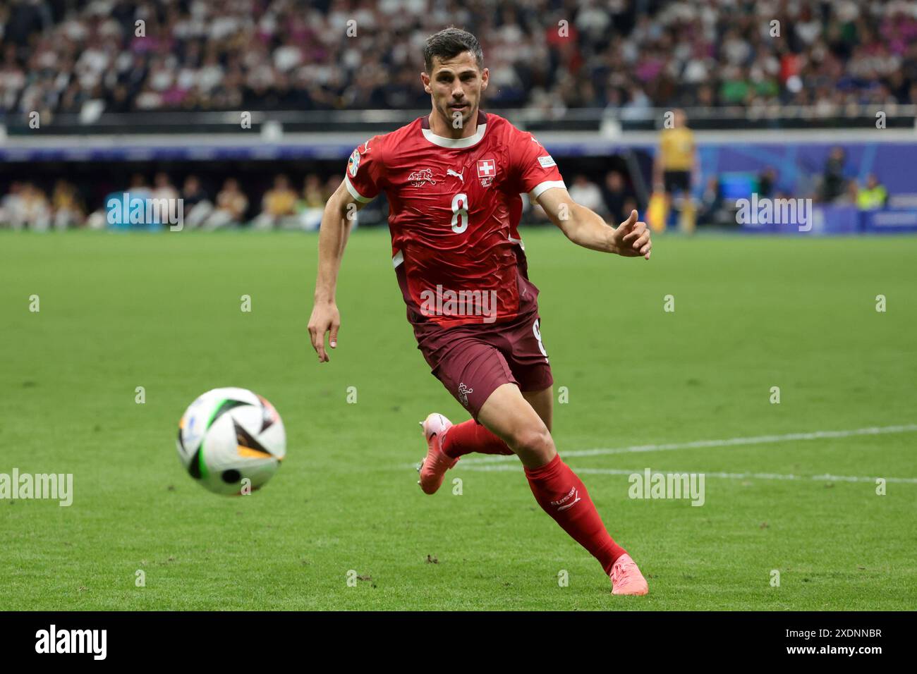 Frankfurt, Allemagne. 23rd June, 2024. Remo Freuler of Switzerland ...
