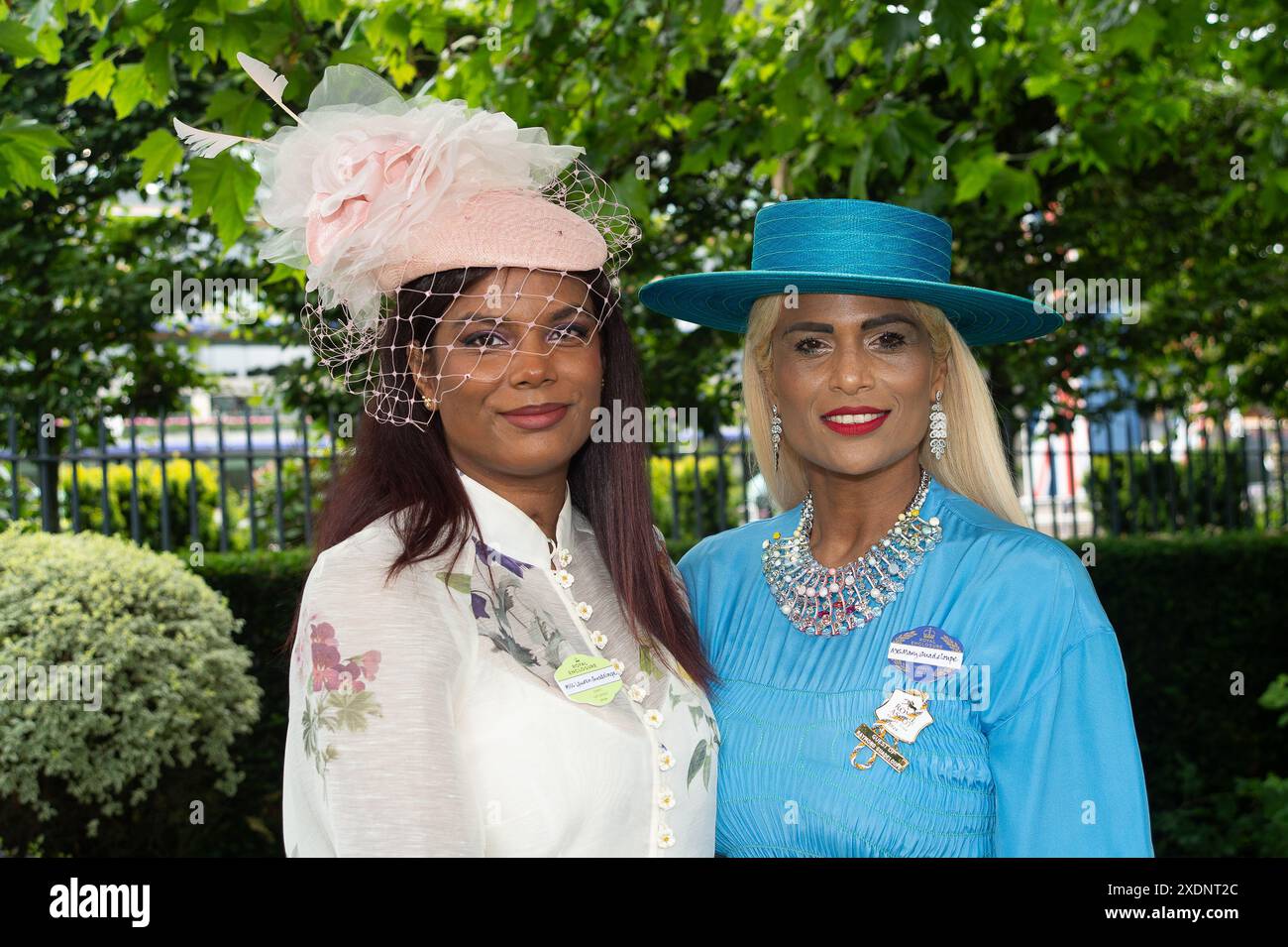 Ascot, UK. 22nd June, 2024. Lauren Guadelope with her Mum Mary ...