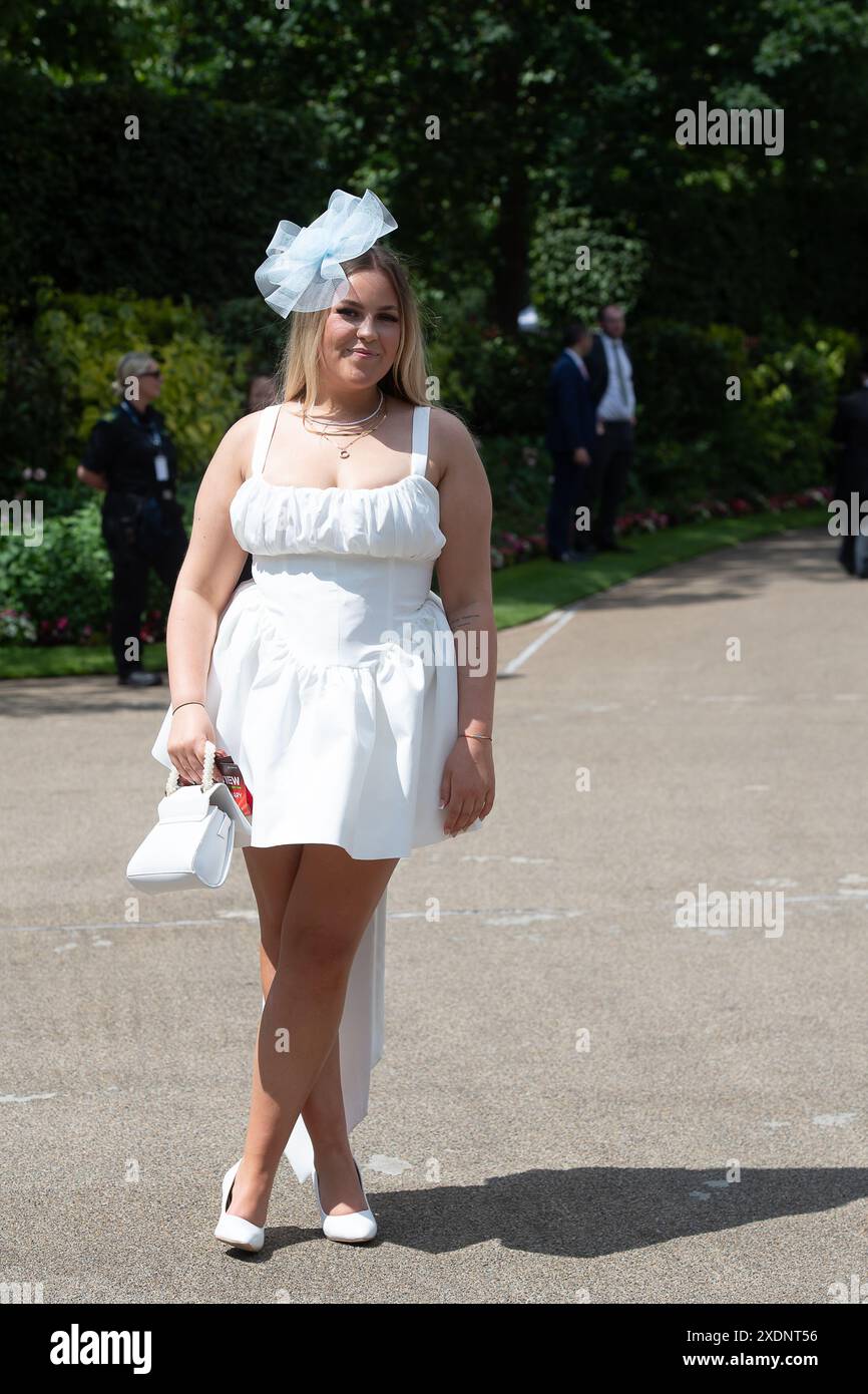 Ascot, UK. 21st June, 2024. Racegoers at Ascot Racecourse on Day Four ...