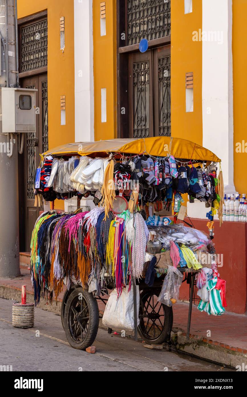 Colombian fashion finds, street market in Santa Marta bursts with pre ...