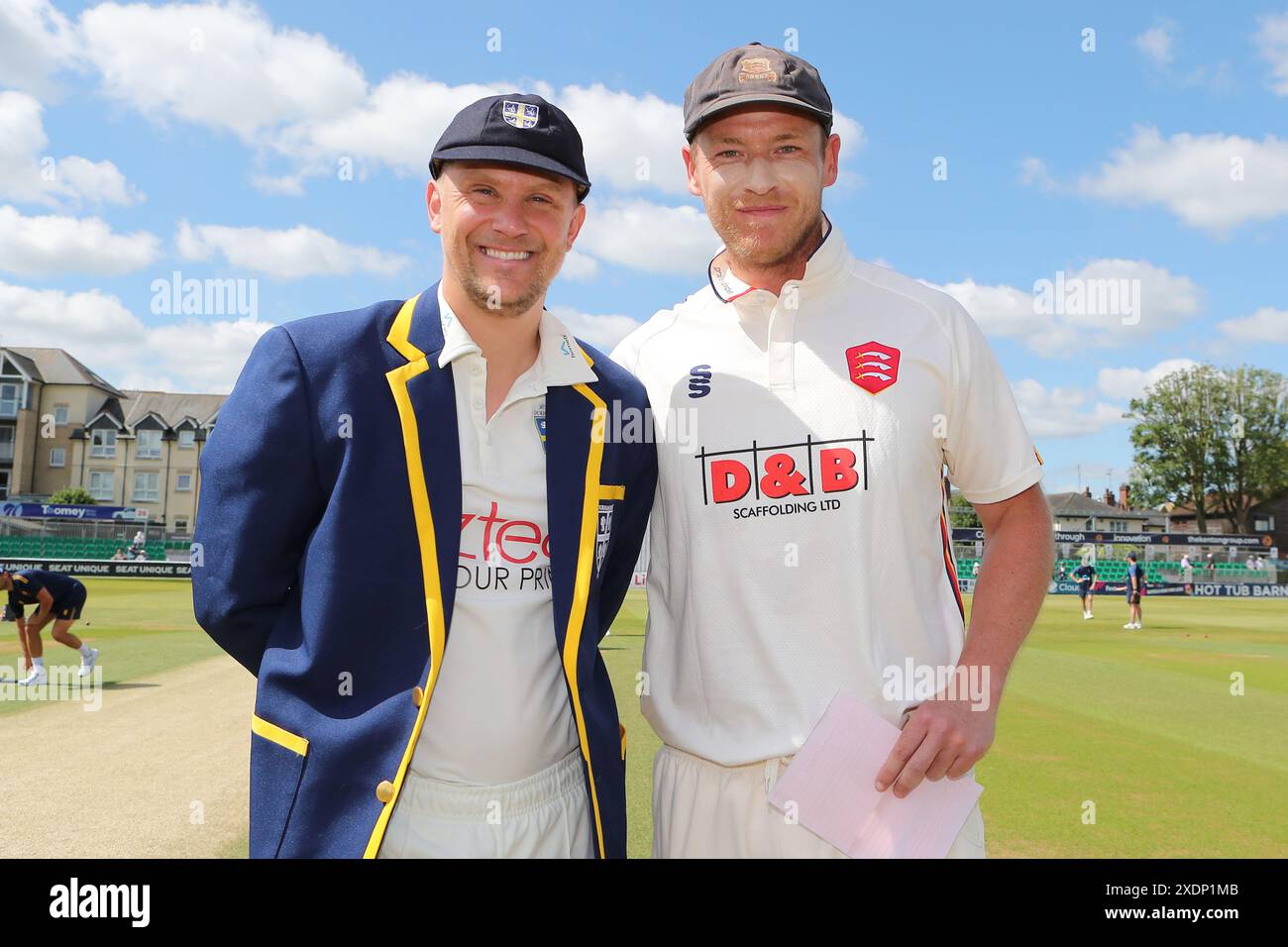 Durham captain Scott Borthwick and Essex captain Tom Westley at the ...