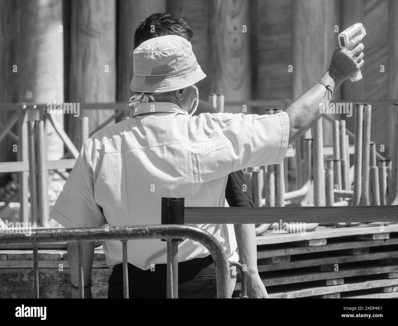 Man wearing black face mask Black and White Stock Photos & Images - Alamy