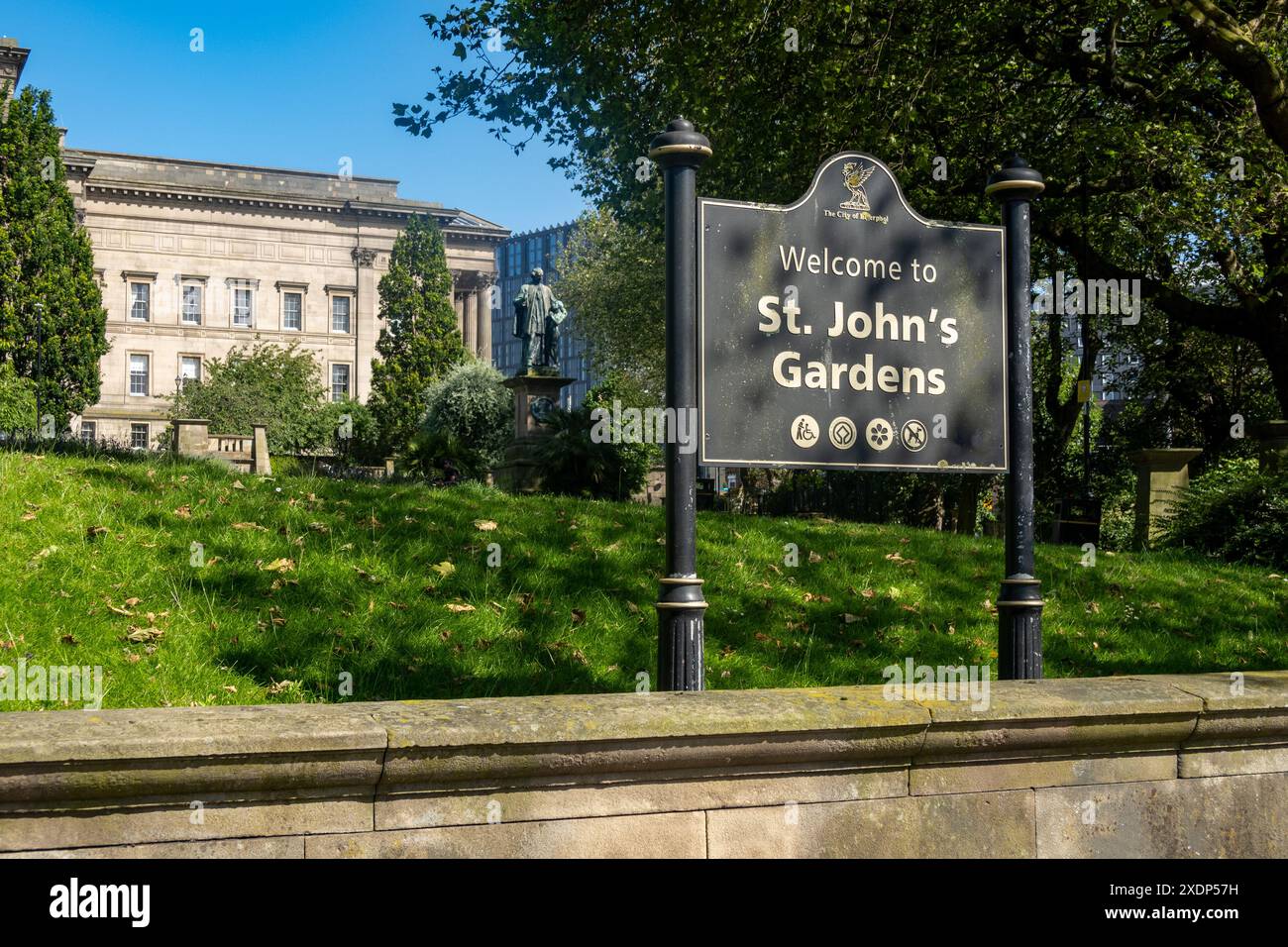 St. John's Gardens Liverpool Stock Photo - Alamy