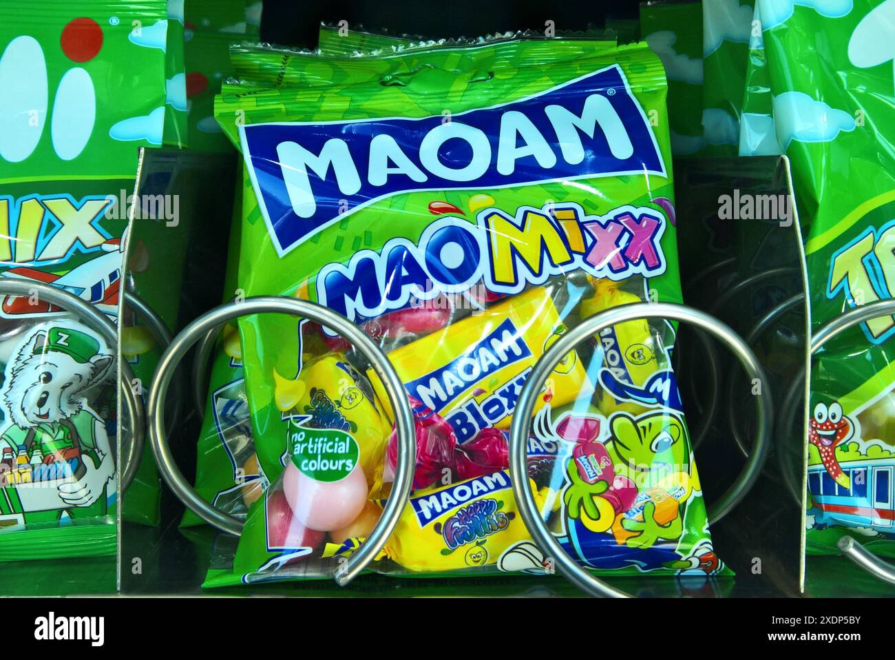 Maoam sweets hi-res stock photography and images - Alamy
