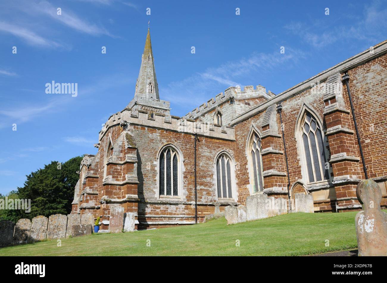 St Mary Church, Finedon, Northamptonshire Stock Photo - Alamy
