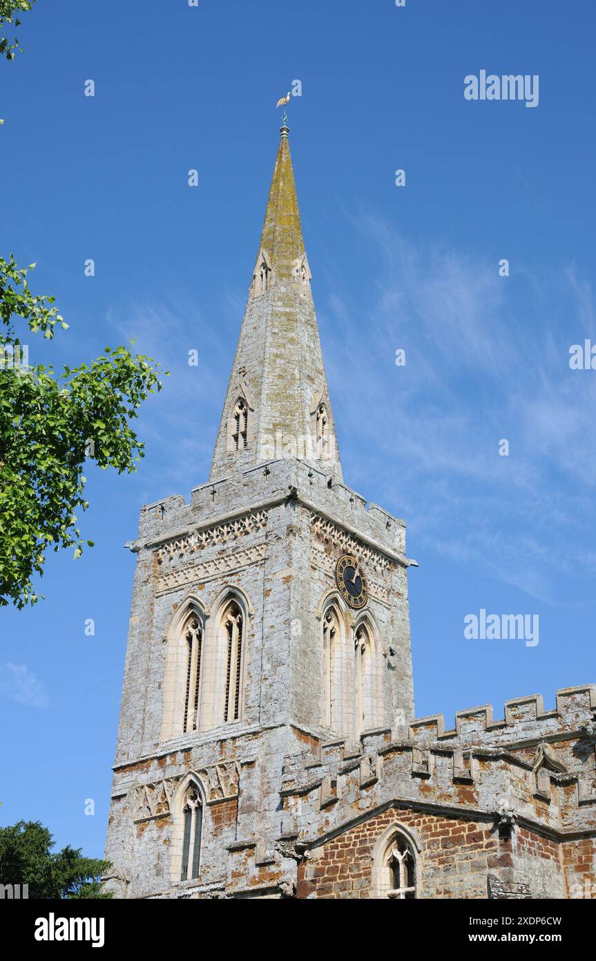 St Mary Church, Finedon, Northamptonshire Stock Photo - Alamy
