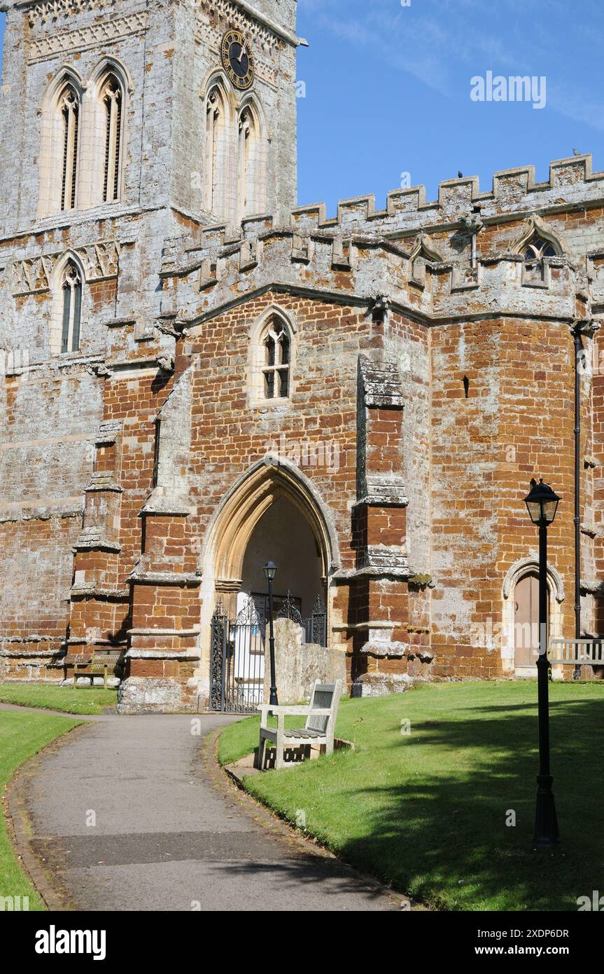 St Mary Church, Finedon, Northamptonshire Stock Photo - Alamy