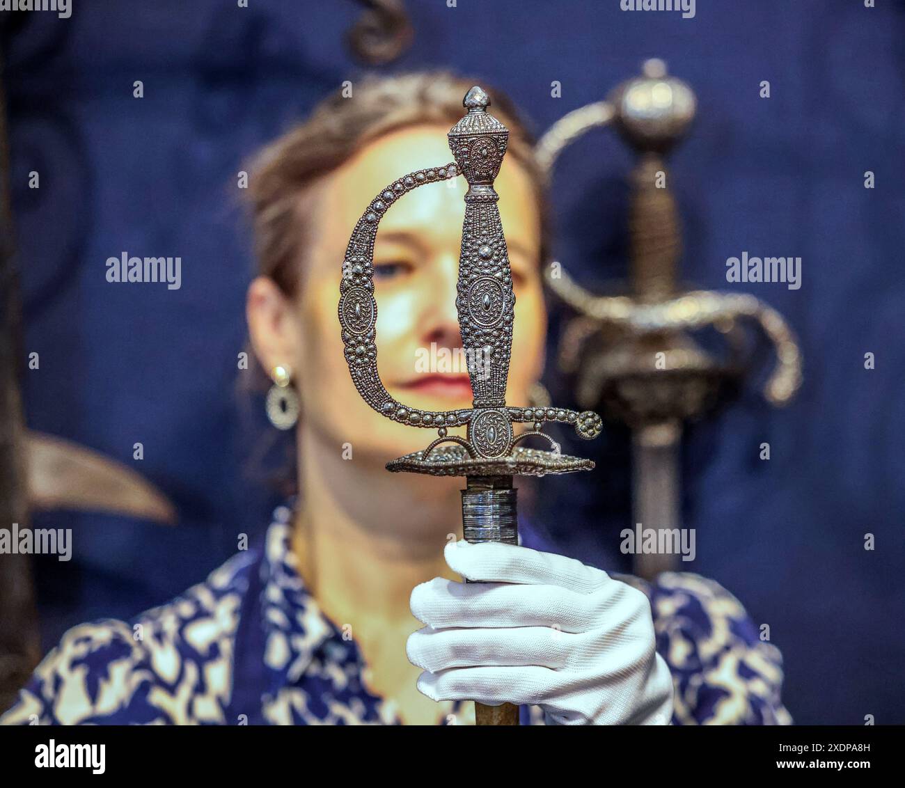 Olympia Auctions 24 June 2024 A Fine English small sword. with cut ...