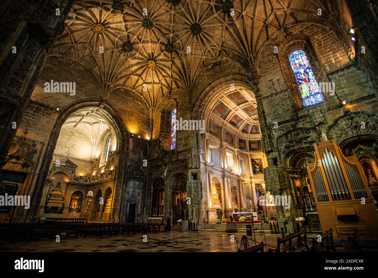 The Beautiful Ornate Interior of Jerónimos Monastery Main Chapel ...