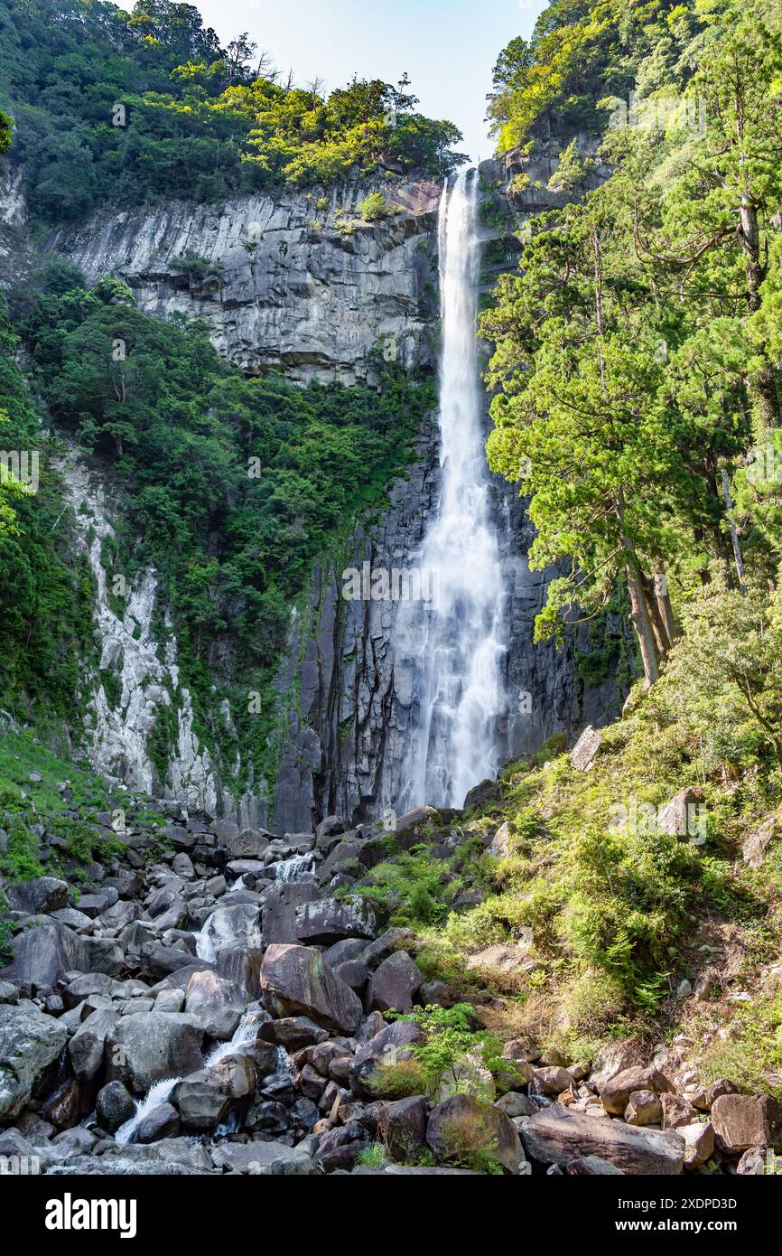 View with Nachi Waterfall located in Nachikatsuura, Wakayama, Japan ...
