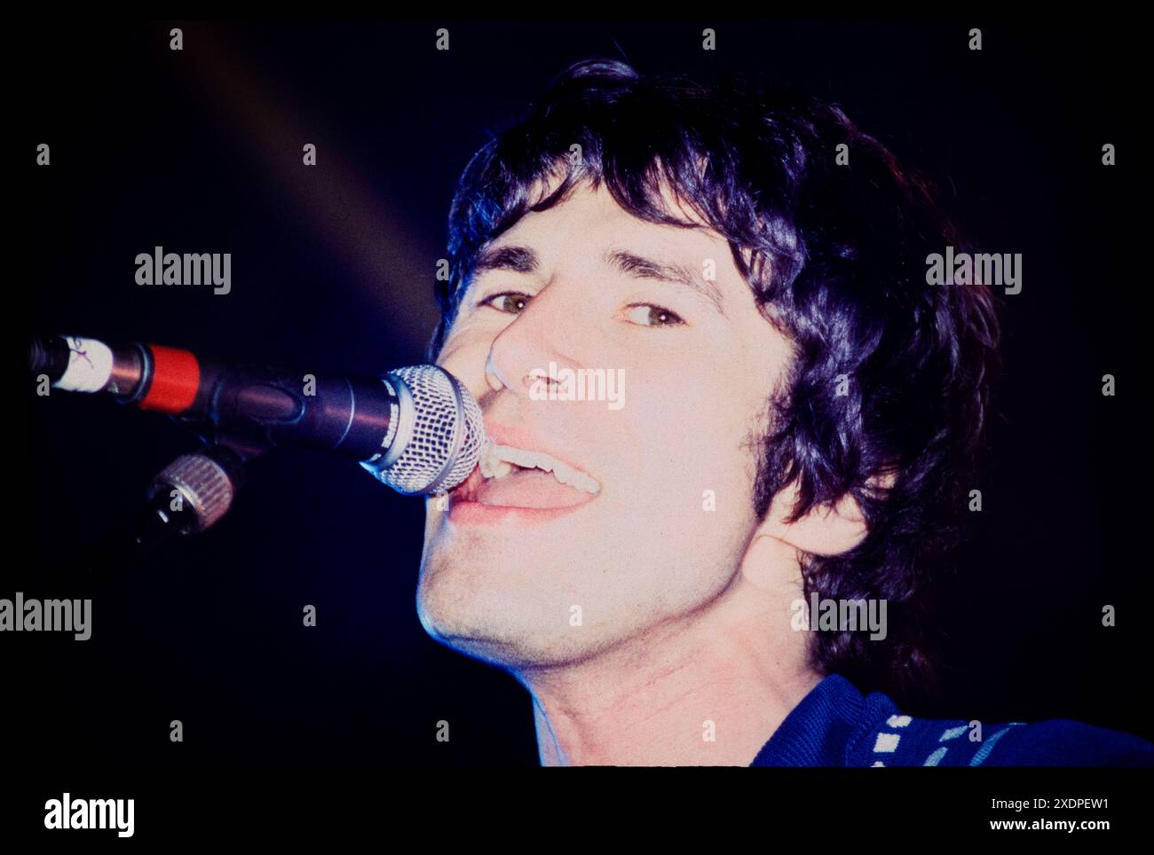 SUPER FURRY ANIMALS, CONCERT, CARDIFF, 1997: Gruff Rhys of the Super ...