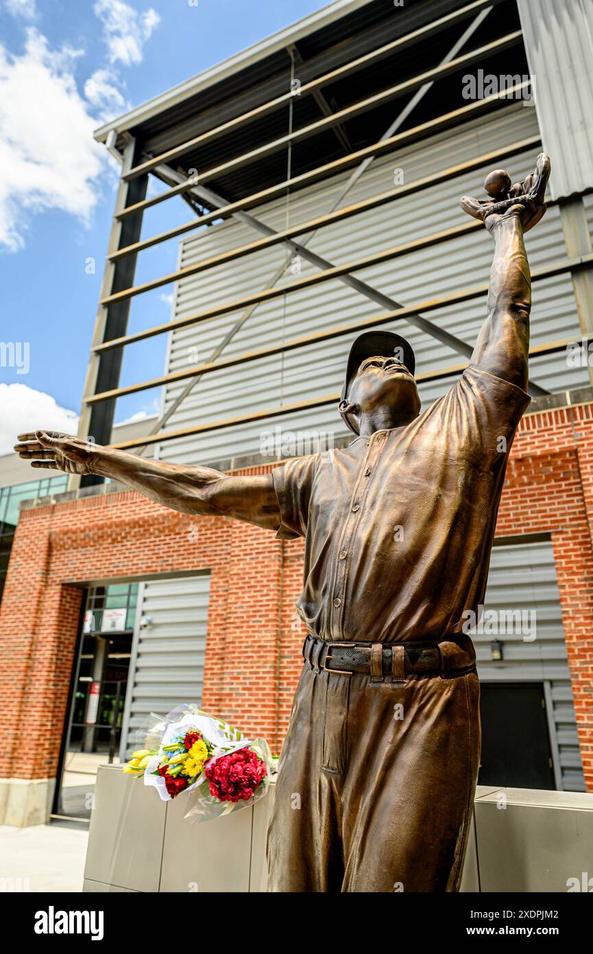 Statue of Willie Mays at Region's Field Stock Photo - Alamy
