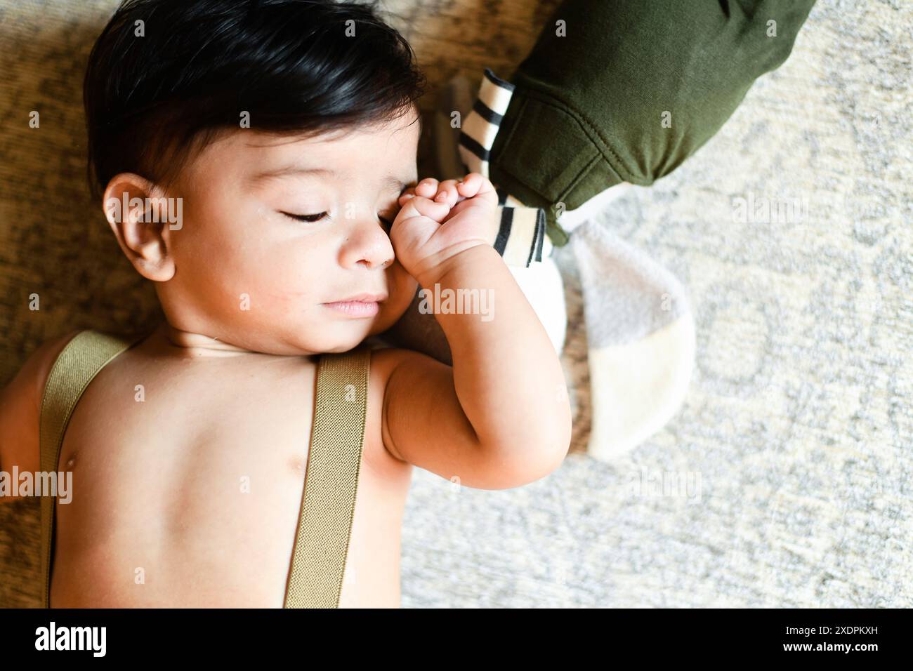 Group baby diverse hi-res stock photography and images - Alamy