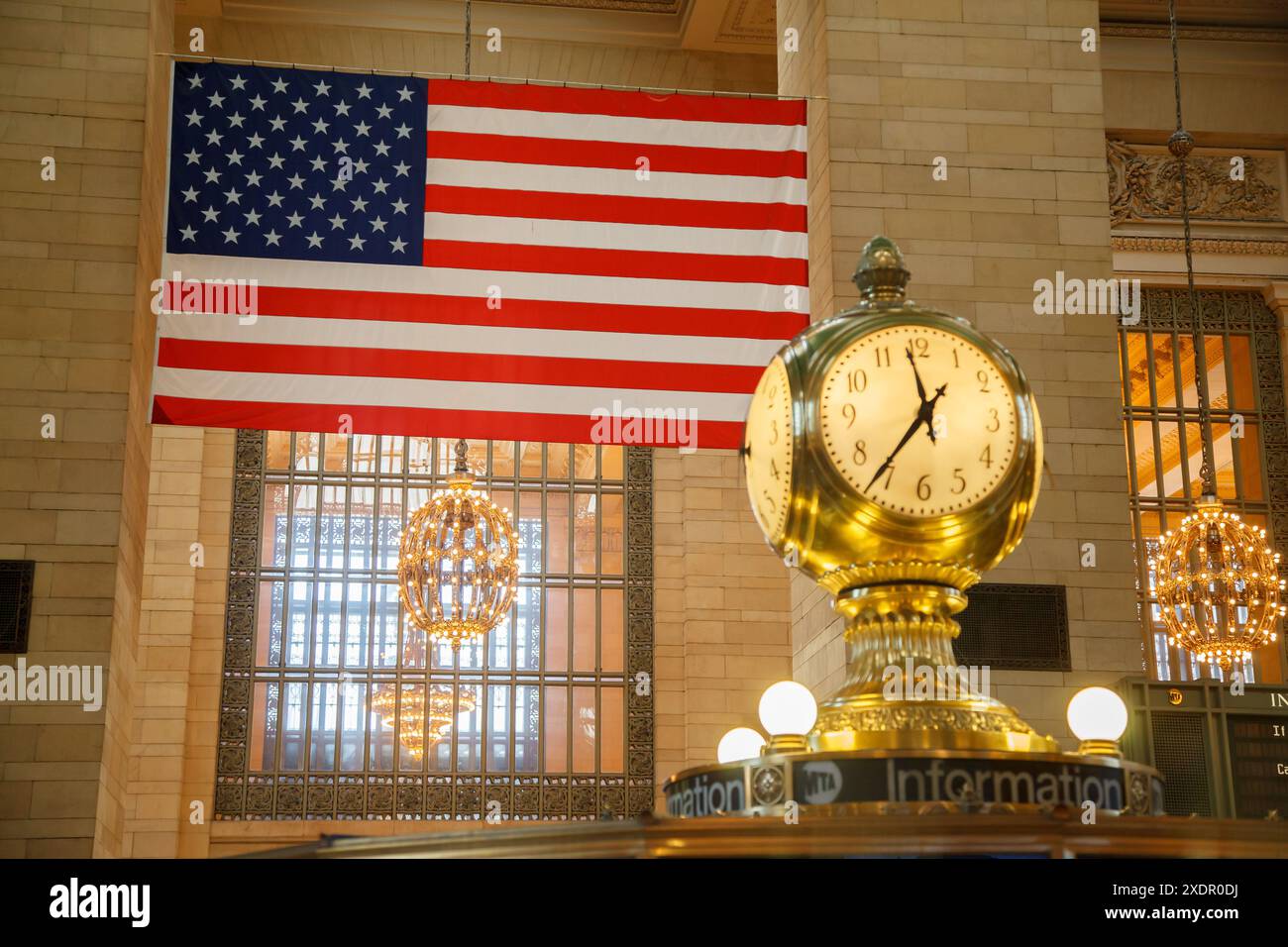 Grand Central Terminal Iconic Clock Stock Photo - Alamy